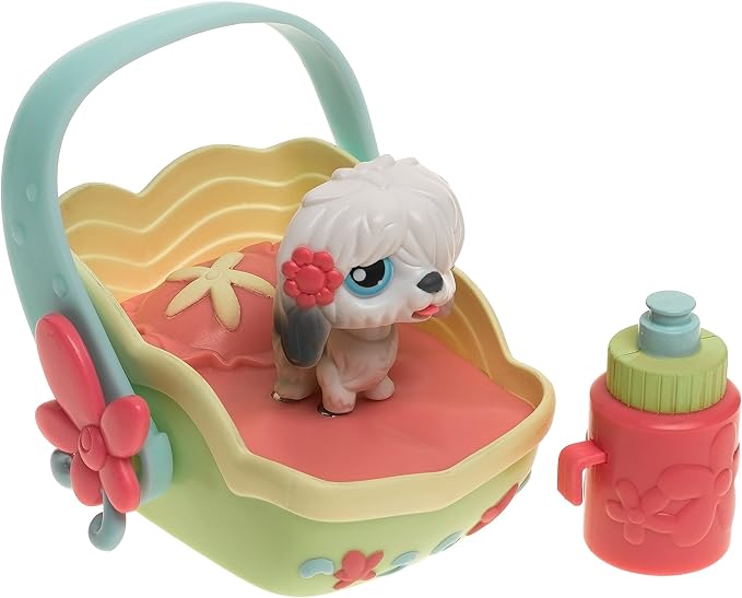Amazon.com: Littlest Pet Shop Hasbro Magic Motion Pets Yum Yum Puppy ...