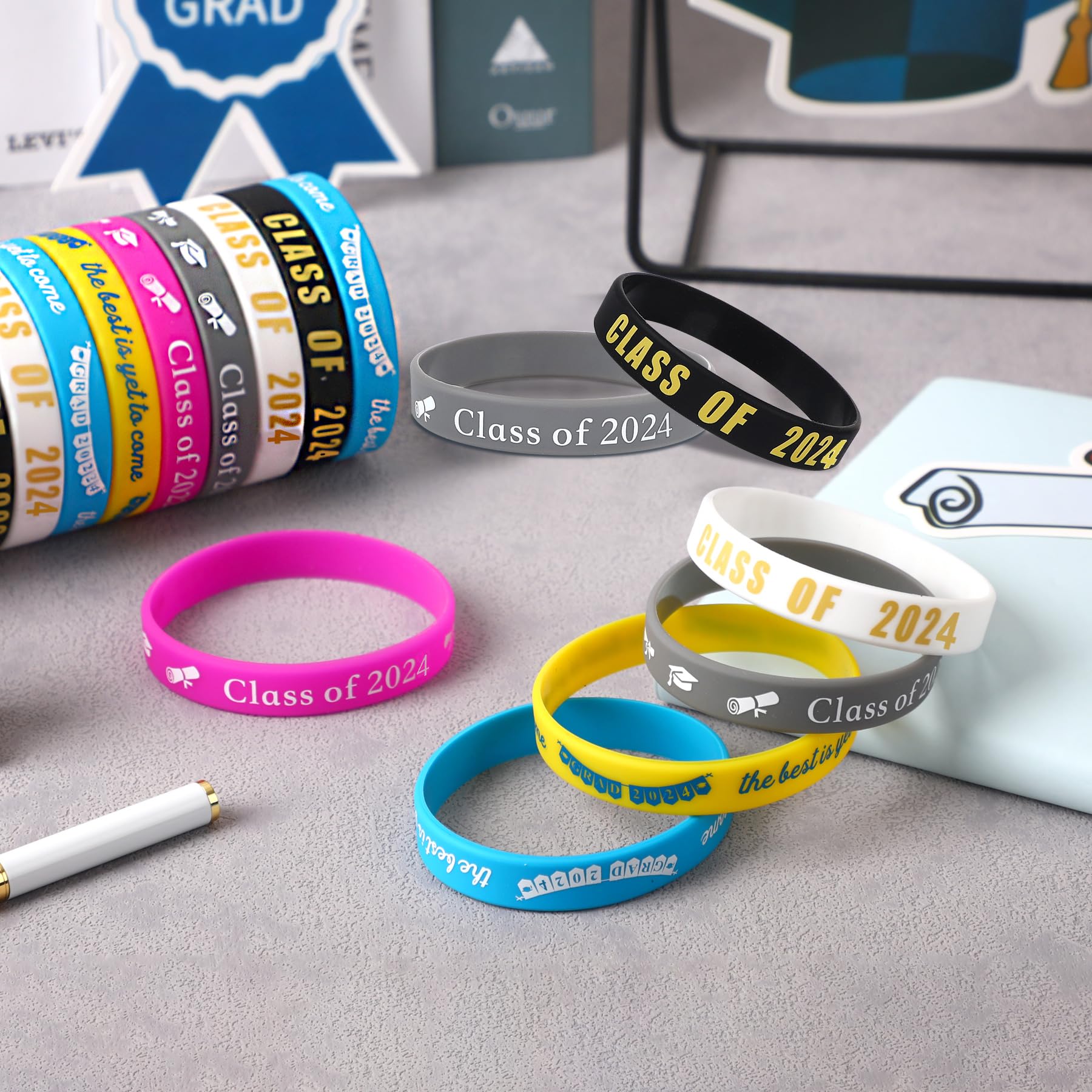 Snapklik.com : Class Of 2024 Graduation Silicone Bracelets, Congrats ...