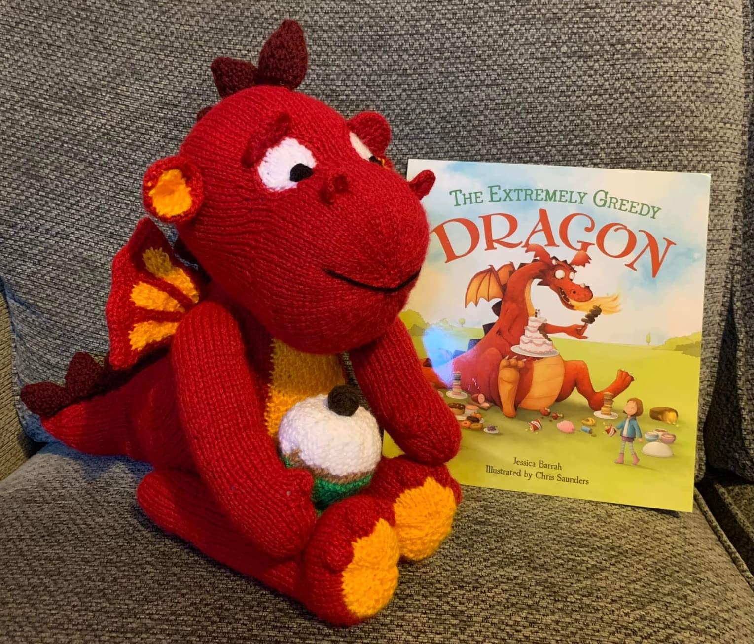 Storytime: The Extremely Greedy Dragon: Amazon.co.uk: Barrah, Jessica ...