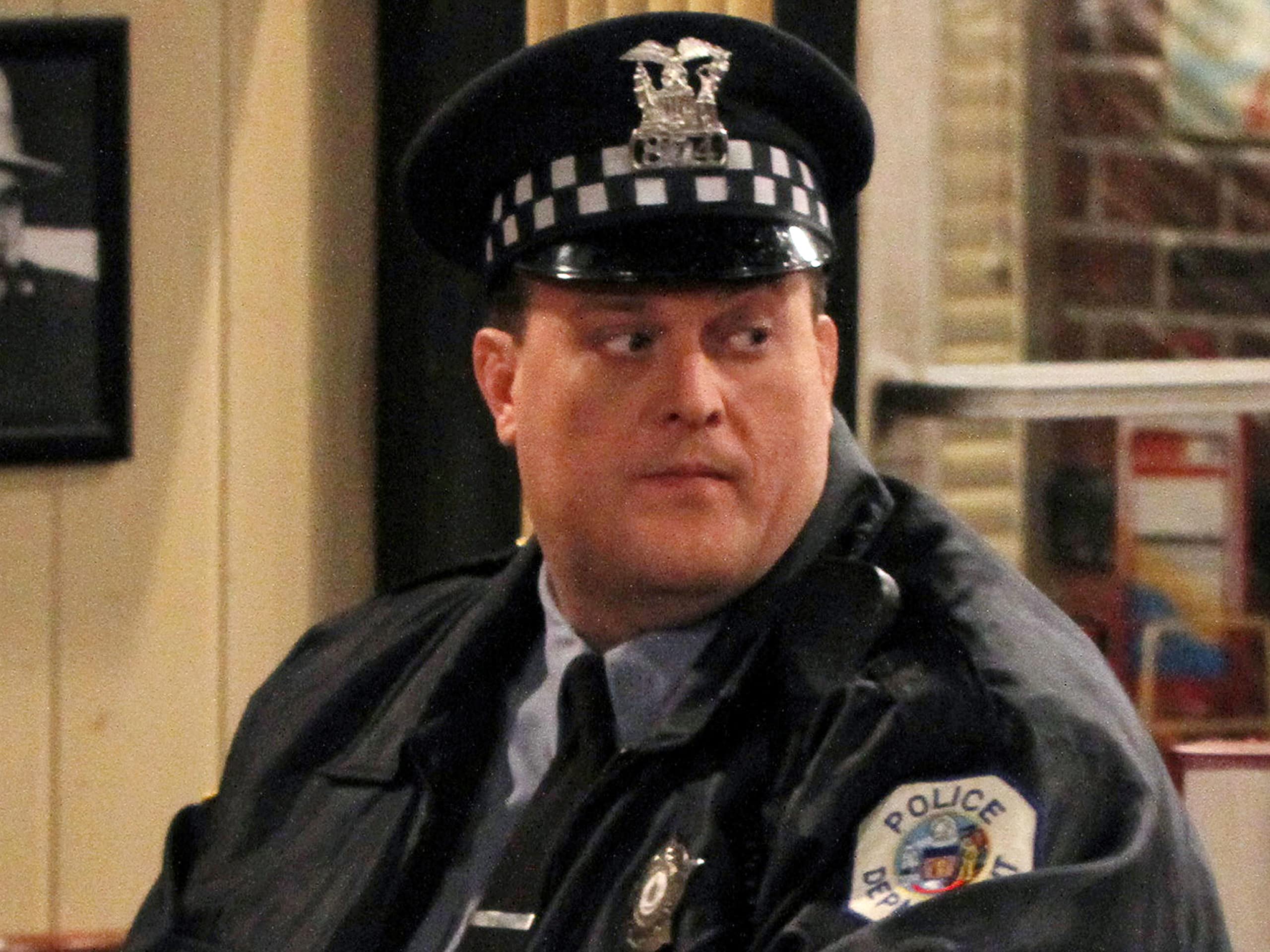 Watch Mike & Molly - Season 2 | Prime Video