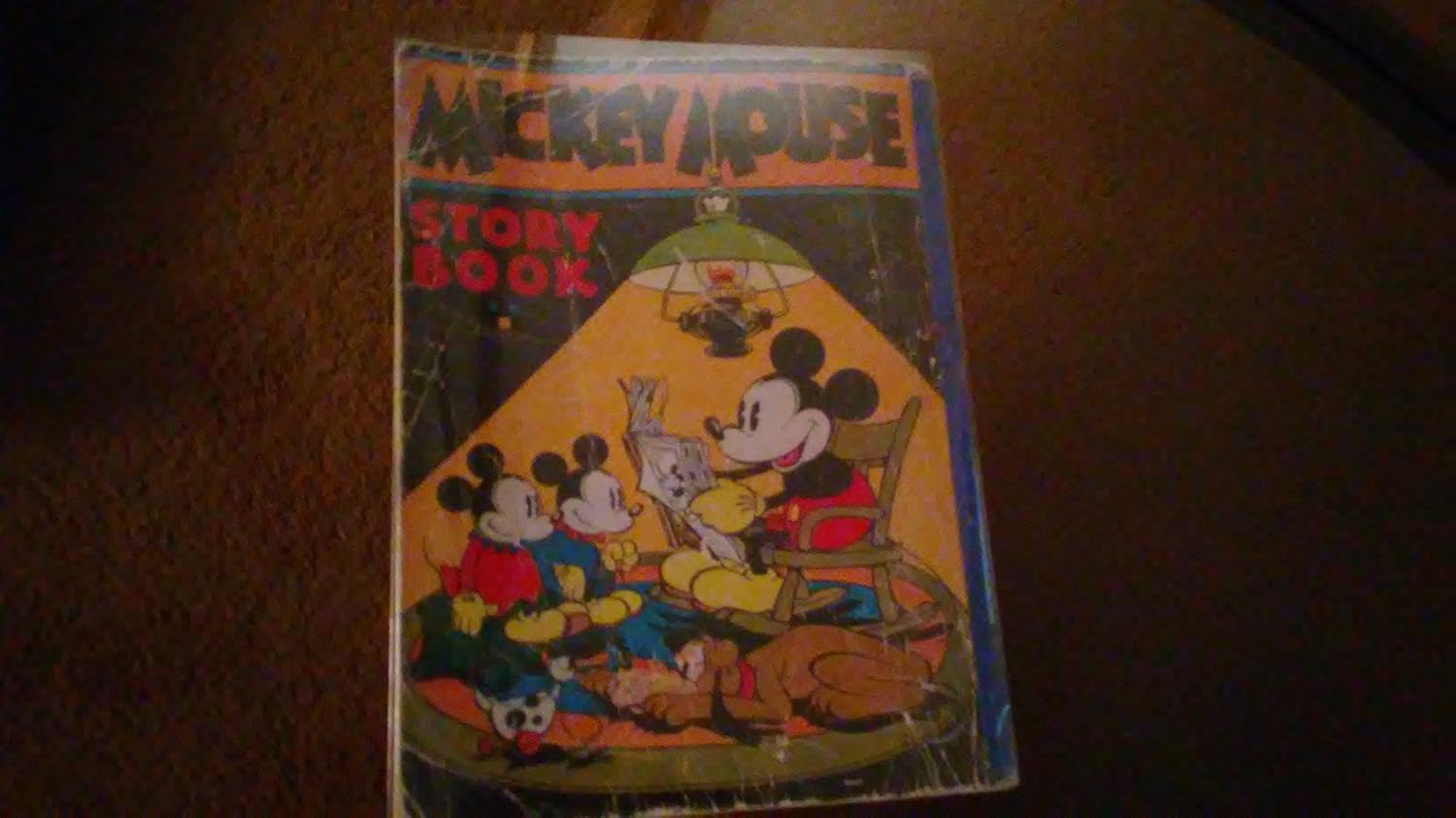 Mickey Mouse Story Book: Staff of Walt Disney Studio: Amazon.com: Books