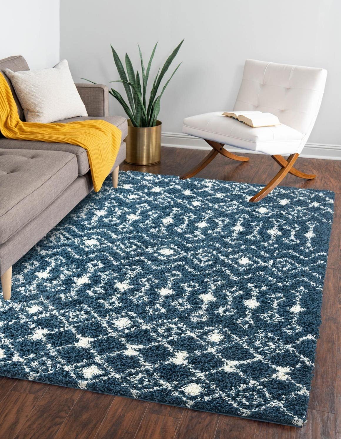Amazon.com: Rugs.com Moroccan Trellis Shag Collection Rug – 4' x 6 ...