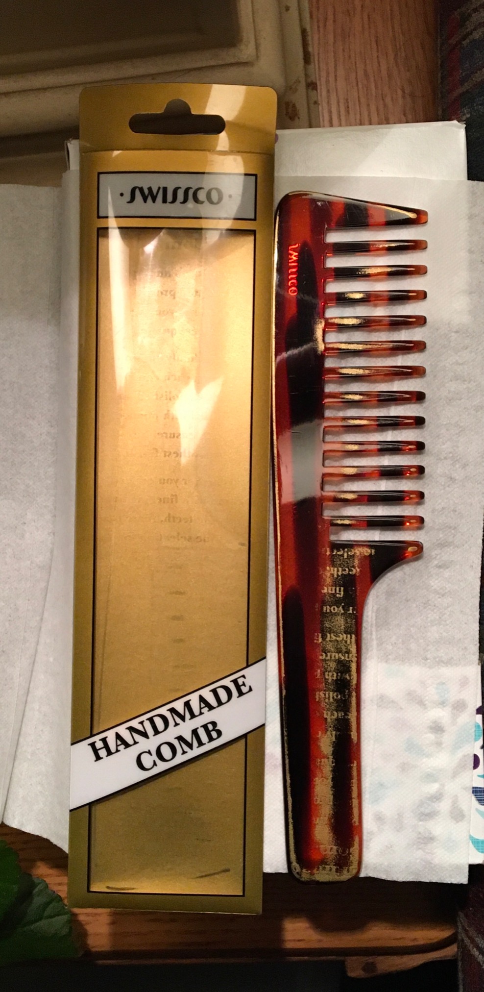 Amazon.com : Swissco Tortoise Handle Comb Wide Tooth : Hair Combs ...