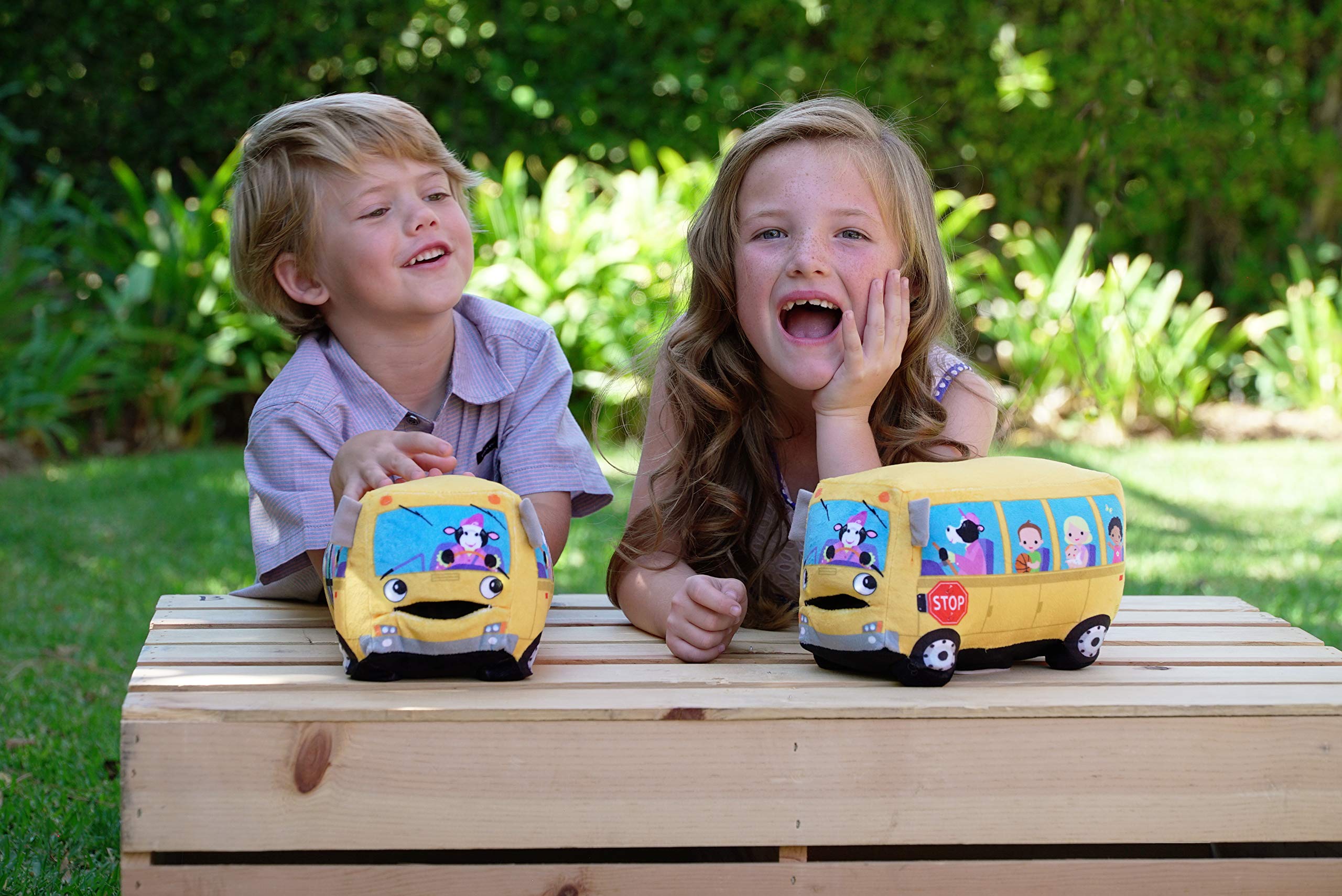 Cuddle Barn - Alphabet Wheelie | Animated Singing & Bopping School Bus ...