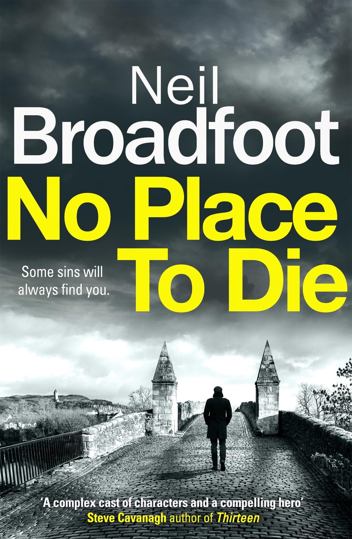 No Place to Die: Neil Broadfoot: 9781472127600: Amazon.com: Books