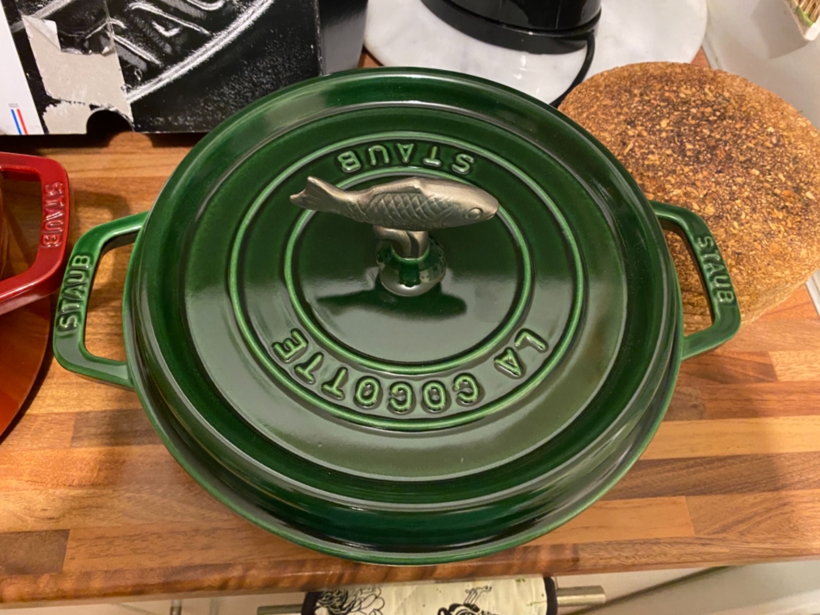 STAUB 40509-348-0 Fish Lid Knob, Cast Iron : Amazon.co.uk: DIY & Tools