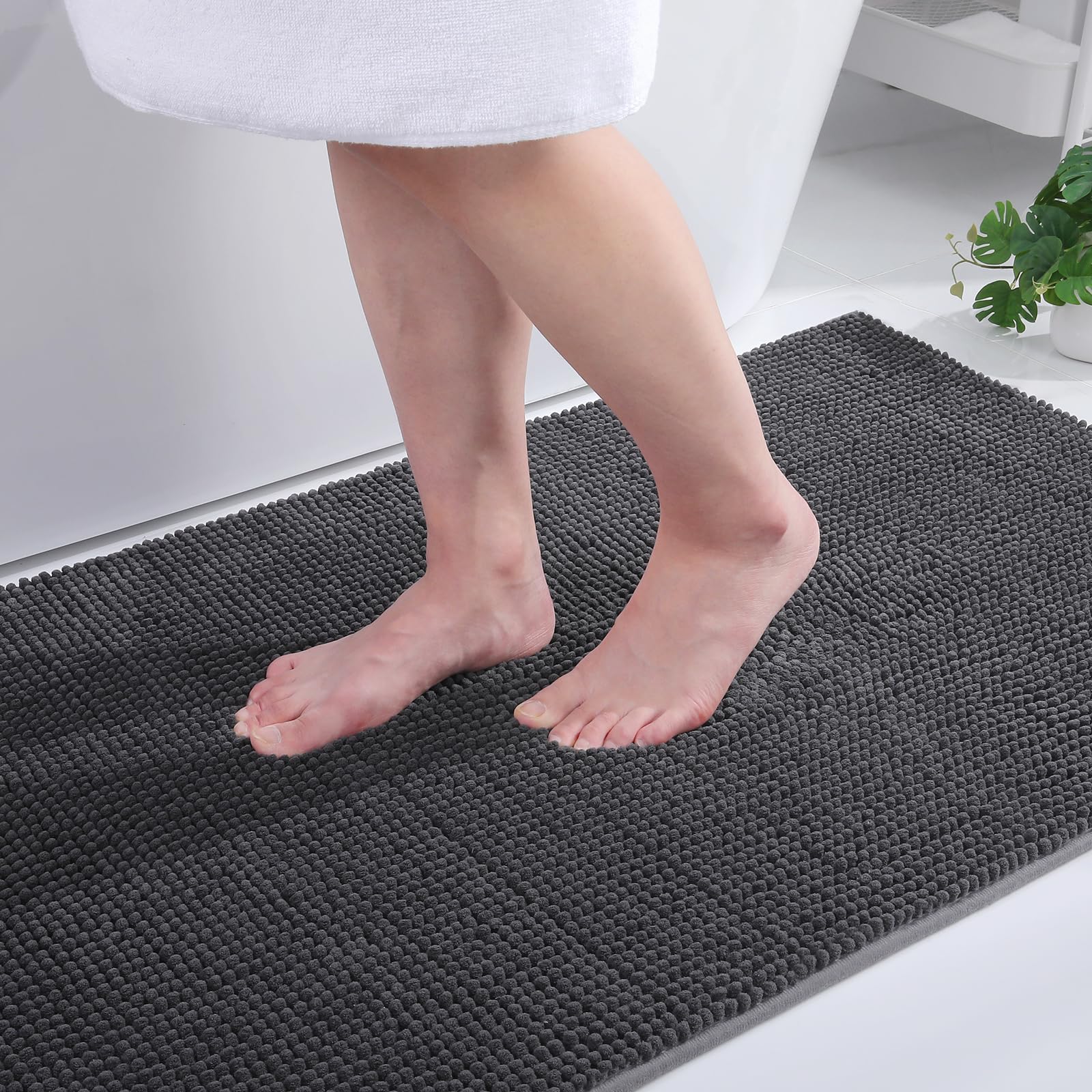 Kitinjoy Non Slip Chenille Bath Mat, Extra Soft Bathroom Mat, Super ...