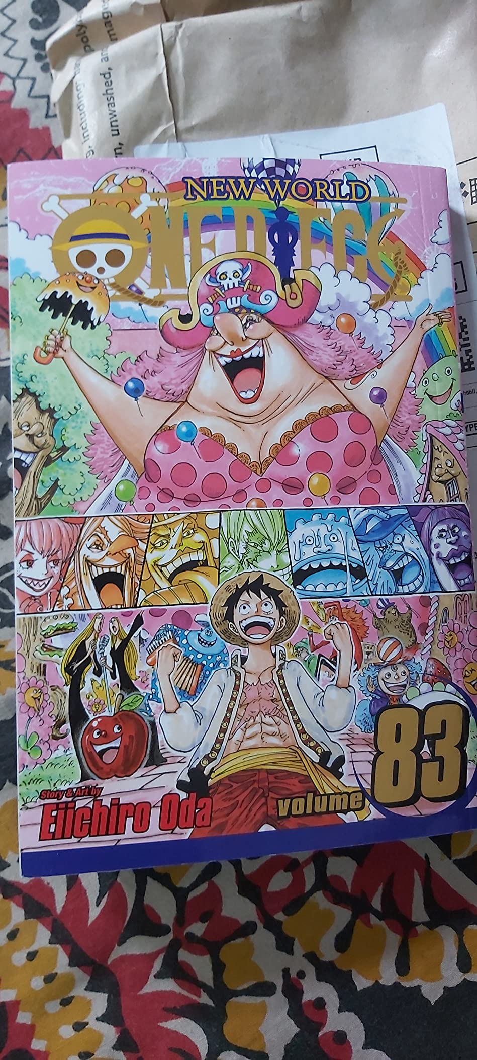 One Piece, Vol. 83 (Volume 83): Emperor of the Sea, Charlotte Linlin ...