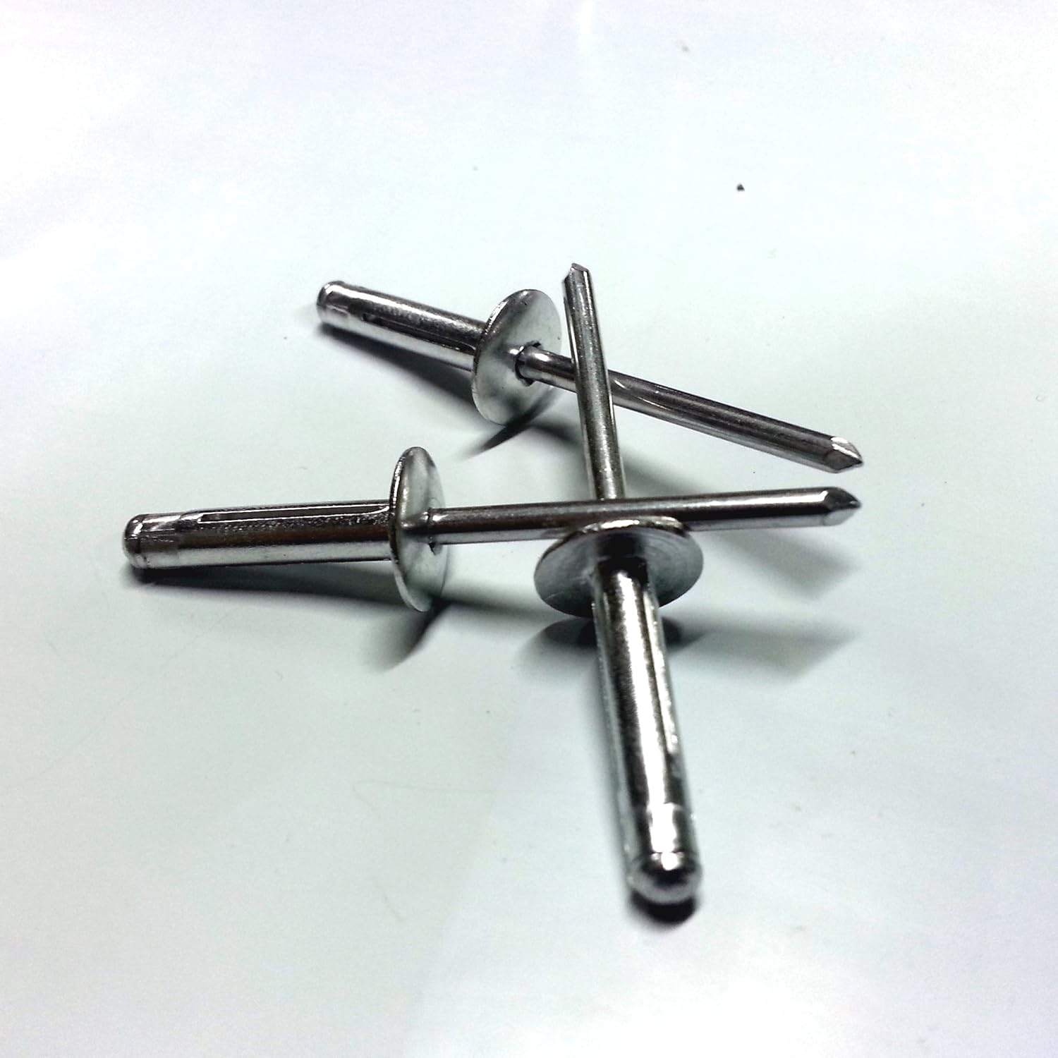 Amazon.com: HDM Large Head Mill Finish 3/16" Tri-Fold Aluminum ...