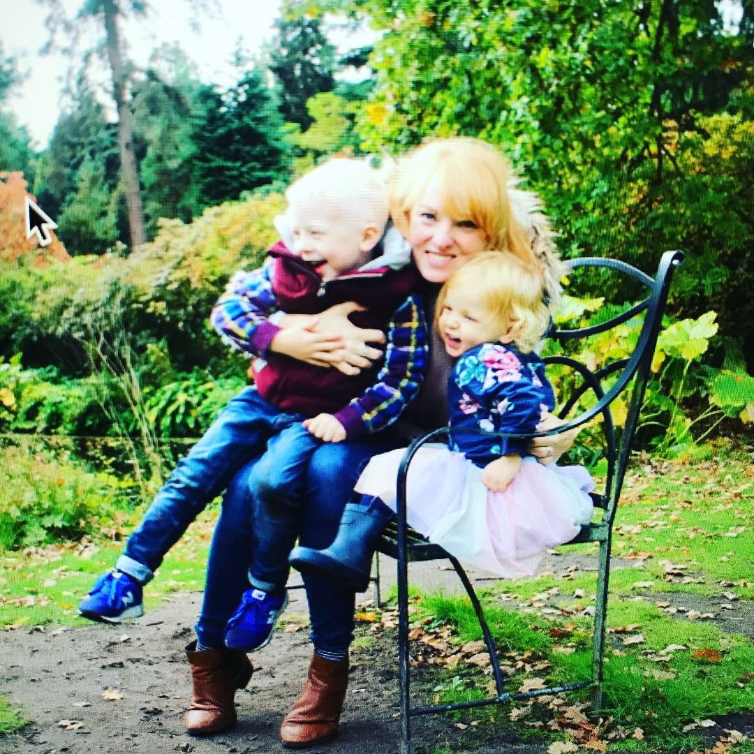 Amazon.com: Daisy Upton: books, biography, latest update