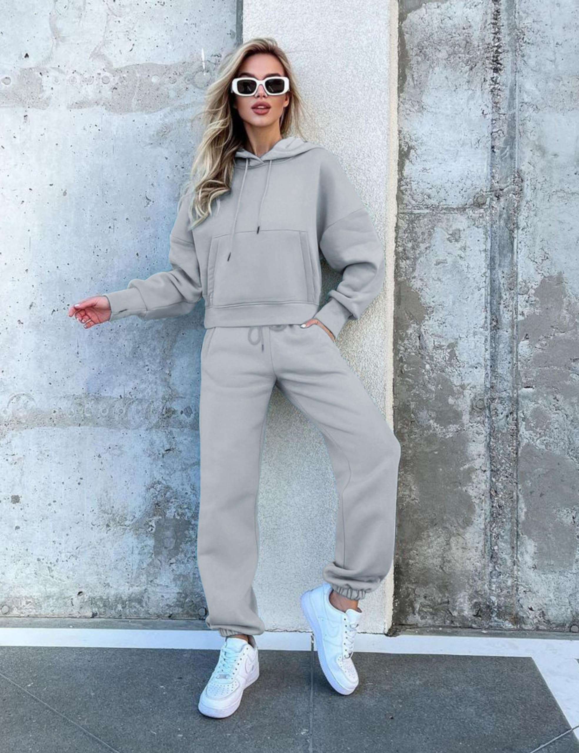 Snapklik.com : Ailoqing Sweat Suit For Women 2 Piece Set Fleece Crop ...