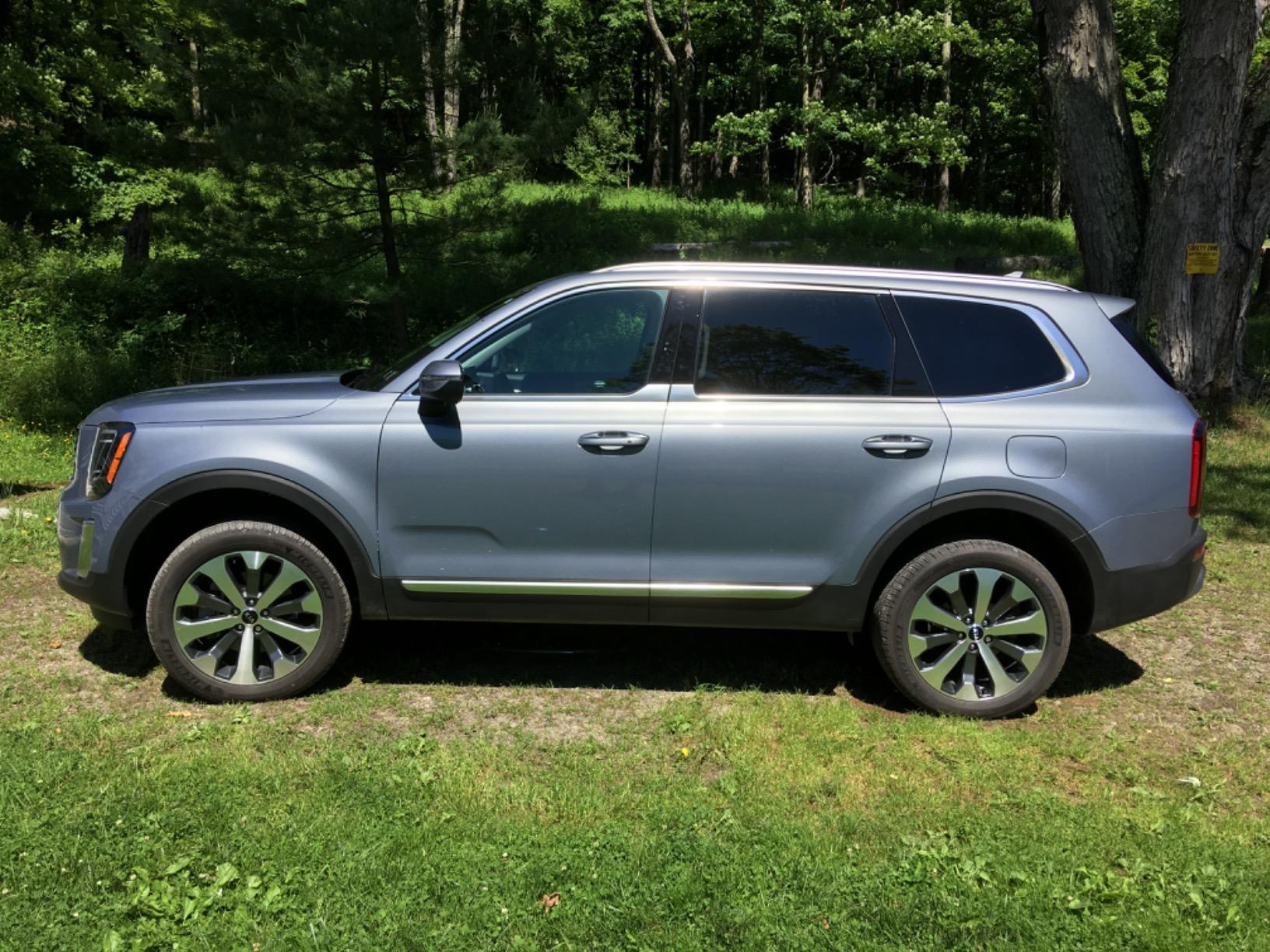 Amazon.com: Truxxx 306015-2" Front & 2" Rear Lift Kit Compatible with ...