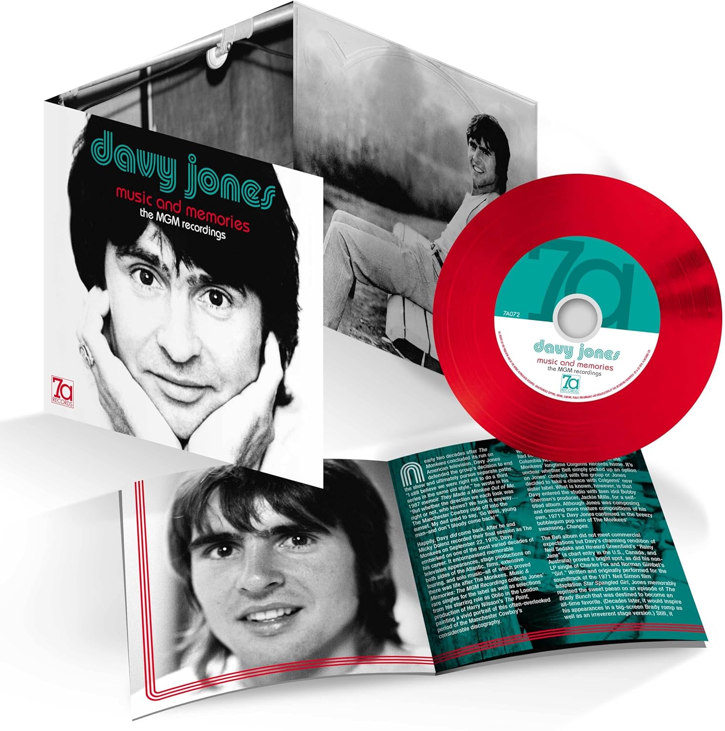 Davy Jones - Music & Memories - Incl. 16pg Color Booklet - Amazon.com Music