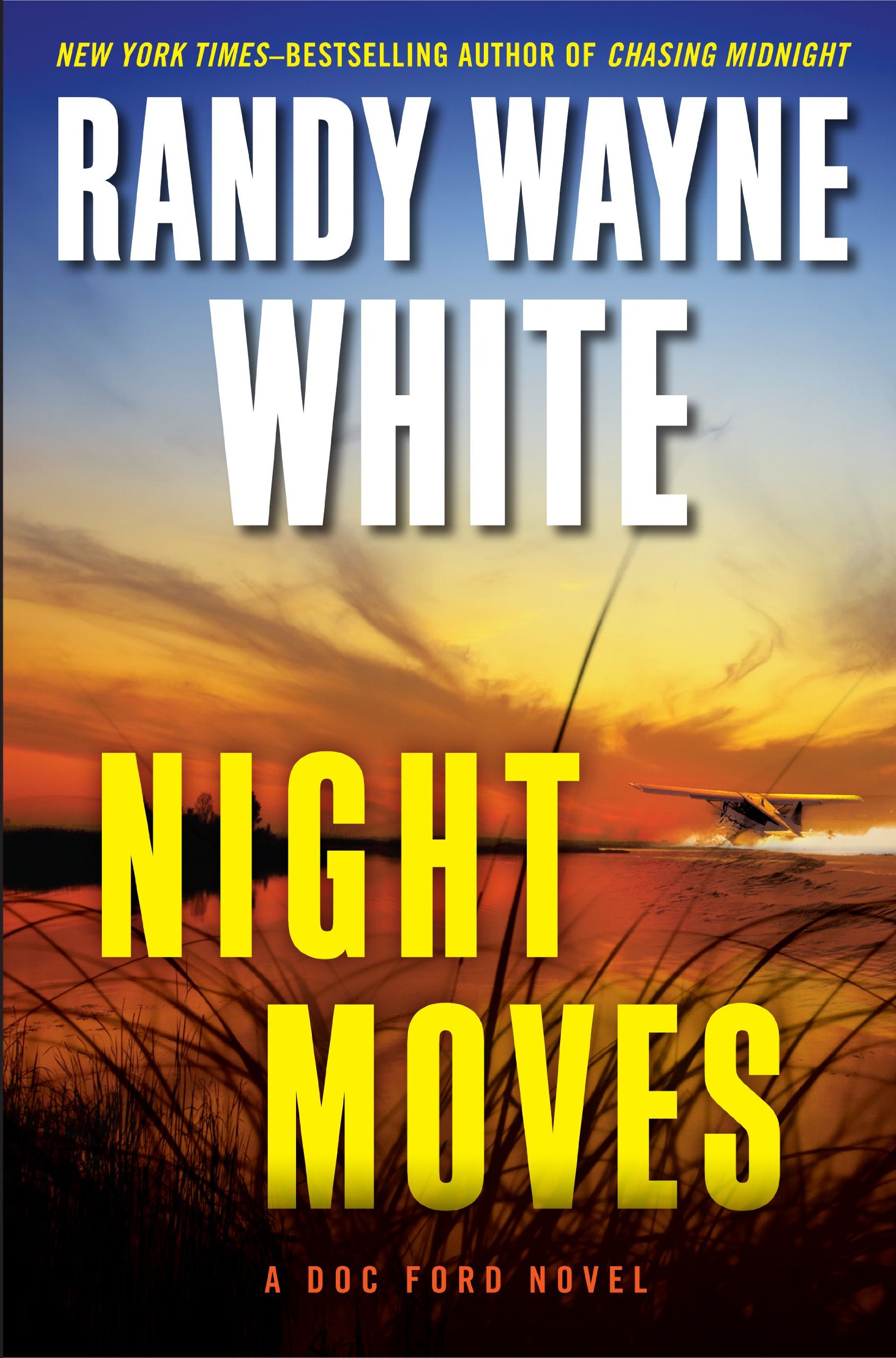 Night Moves (Doc Ford): White, Randy Wayne: 9780399158124: Amazon.com ...