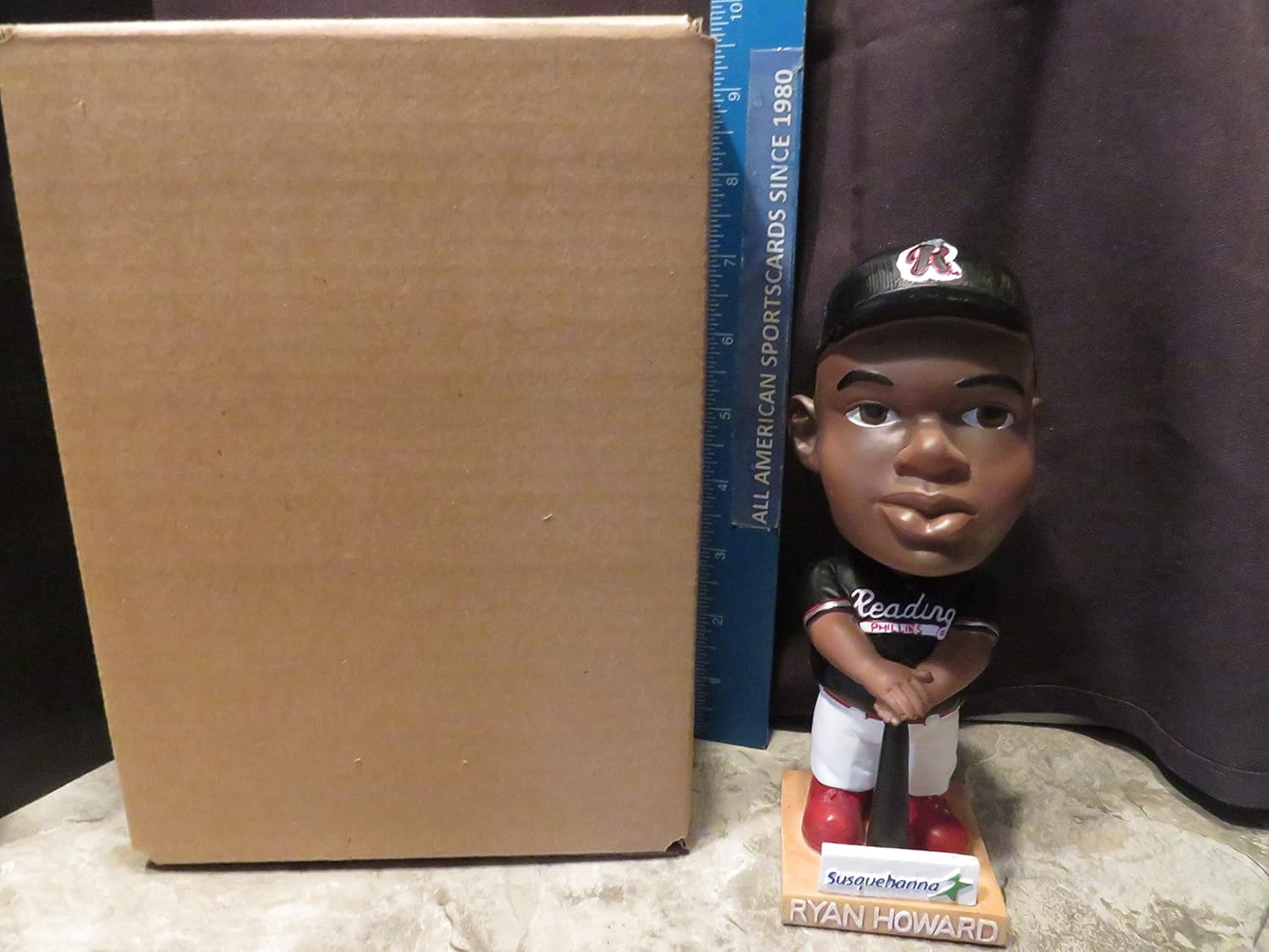2008 RYAN HOWARD RETRO BOBBLEHEAD CHILDREN'S SGA READING (LOOKS MINT ...