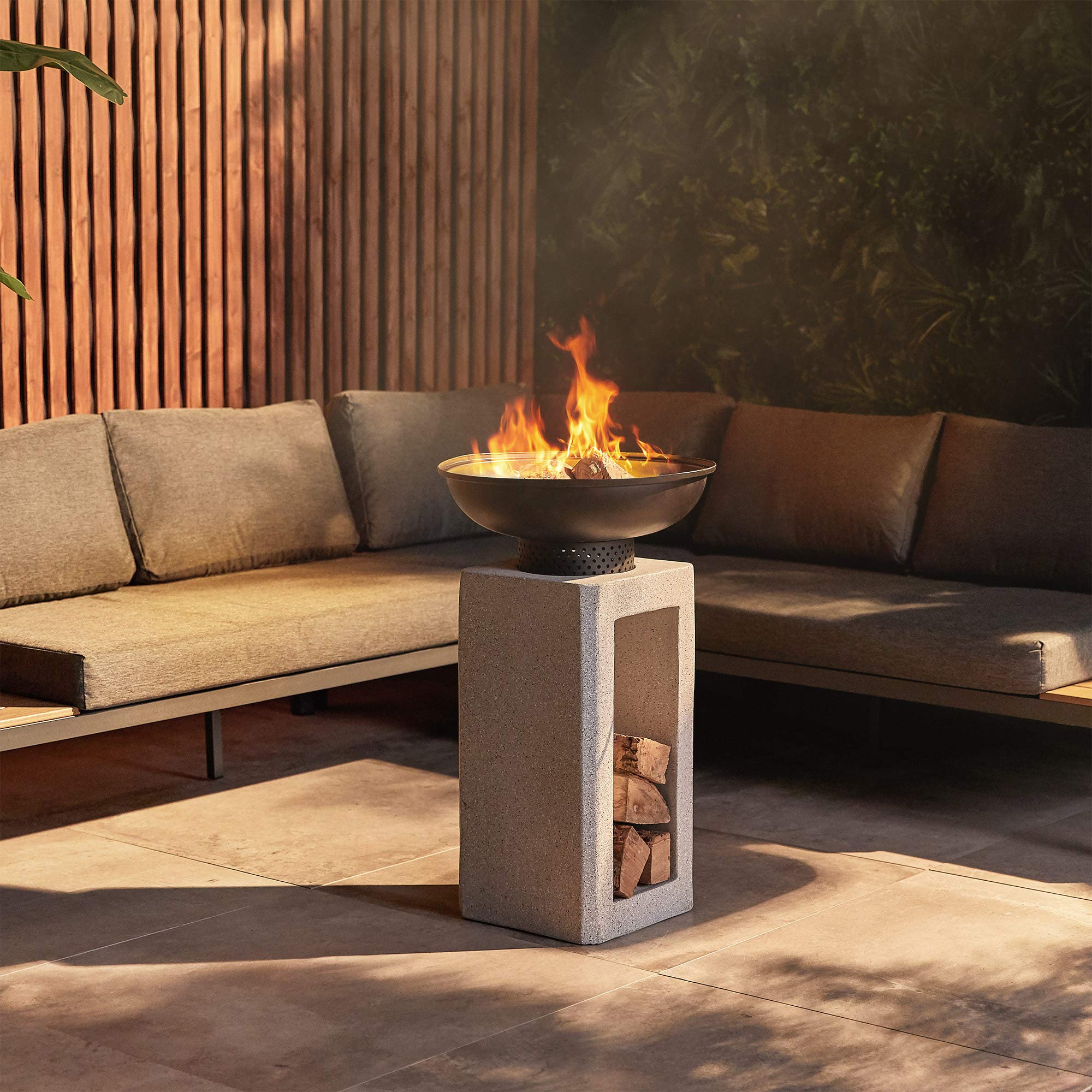 Buy VonHaus Fire Pit Plinth – Firepit Bowl with Integrated Log Store ...