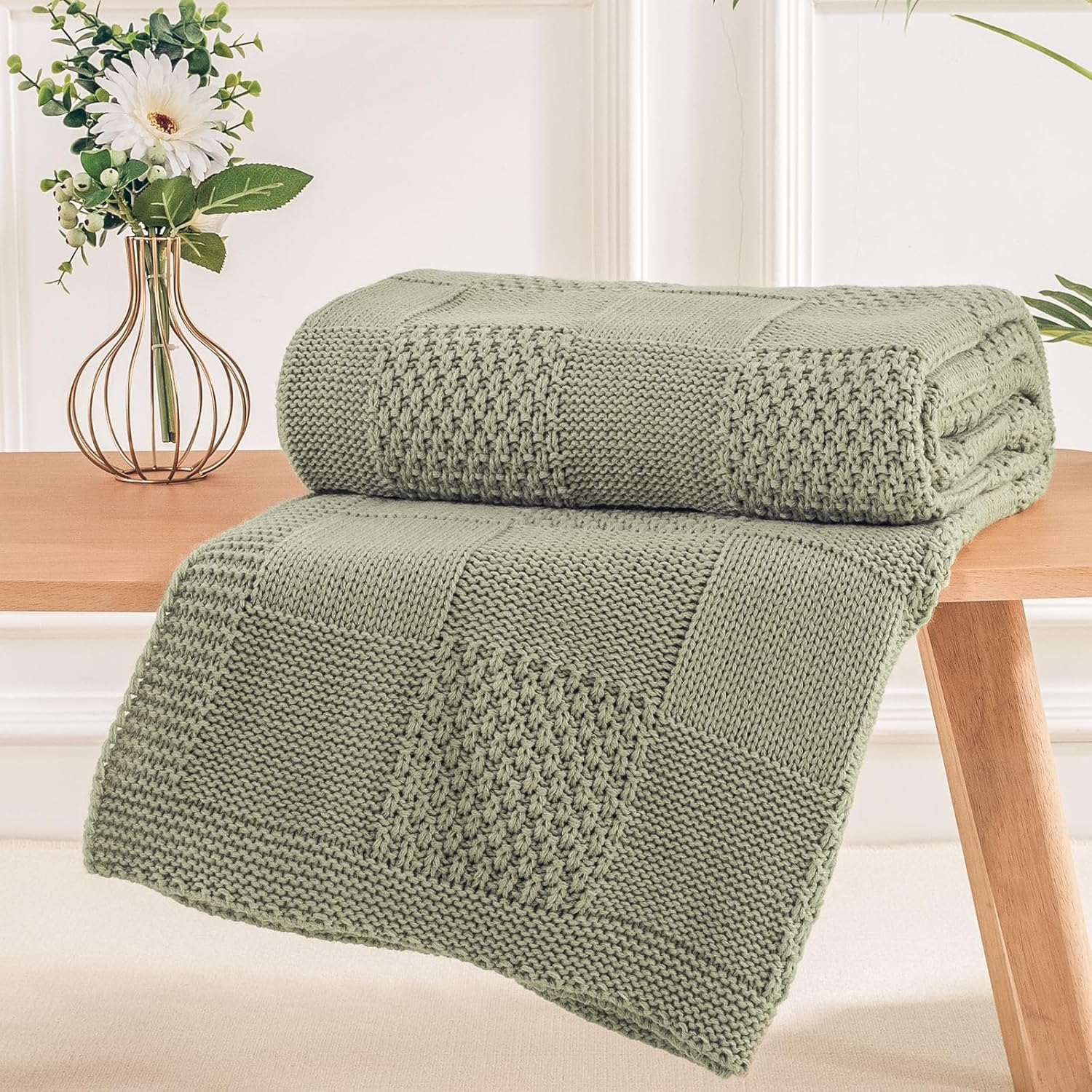 Amazon.com: NEXHOME PRO Knit Throw Blanket,Classical Checkered Blanket ...