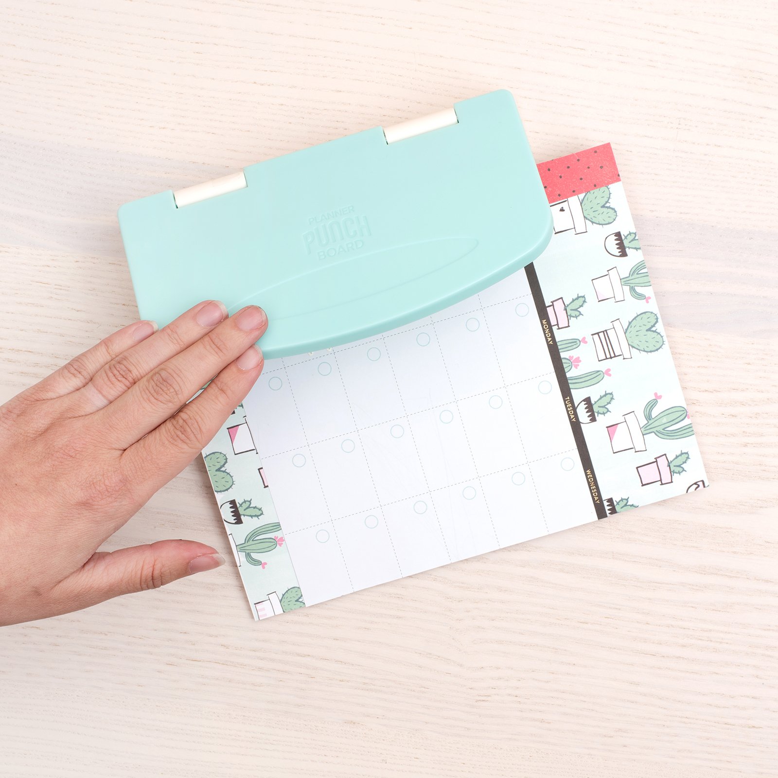 Planner Punch Board by We R M...B06XDSSKBJ | Encarguelo.com