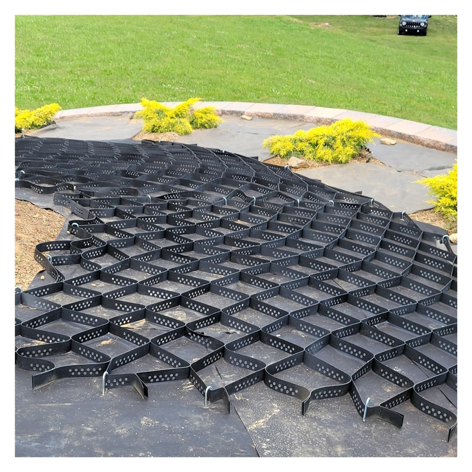 Amazon.com : Gravel Ground Grid - 2" Thick Geo Grid Driveway ...