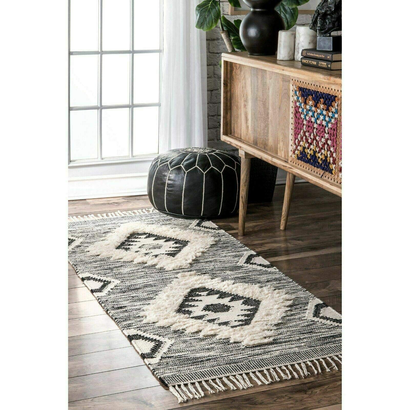 THE RAISE Area Rug, Mat Rug, Geometric Savannah Moroccan Fringe Area ...