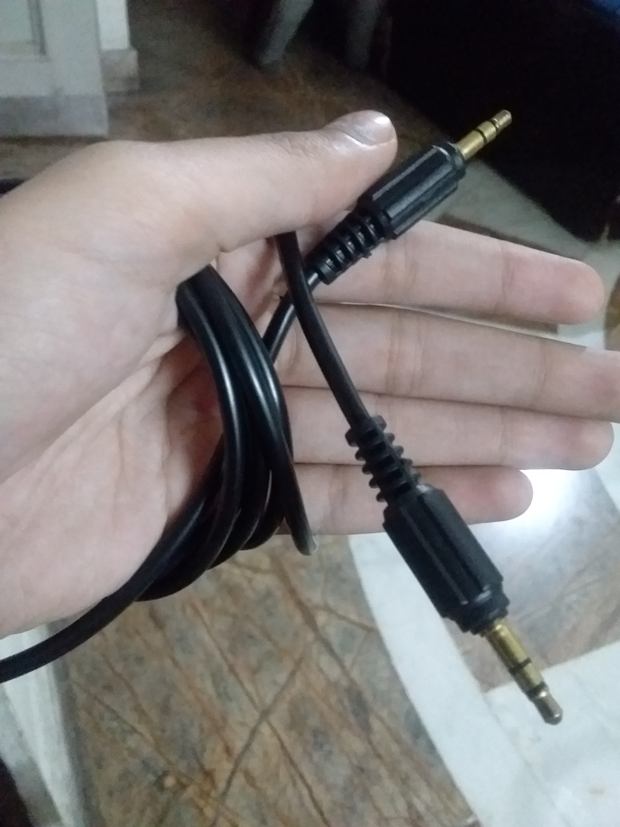 JIGYAS 3.5mm Aux Cable Stereo Male to Male Audio Cable for Tablet ...