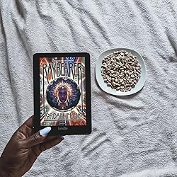 Amazon.com: Raybearer: A Novel: 9781419739828: Ifueko, Jordan: Books