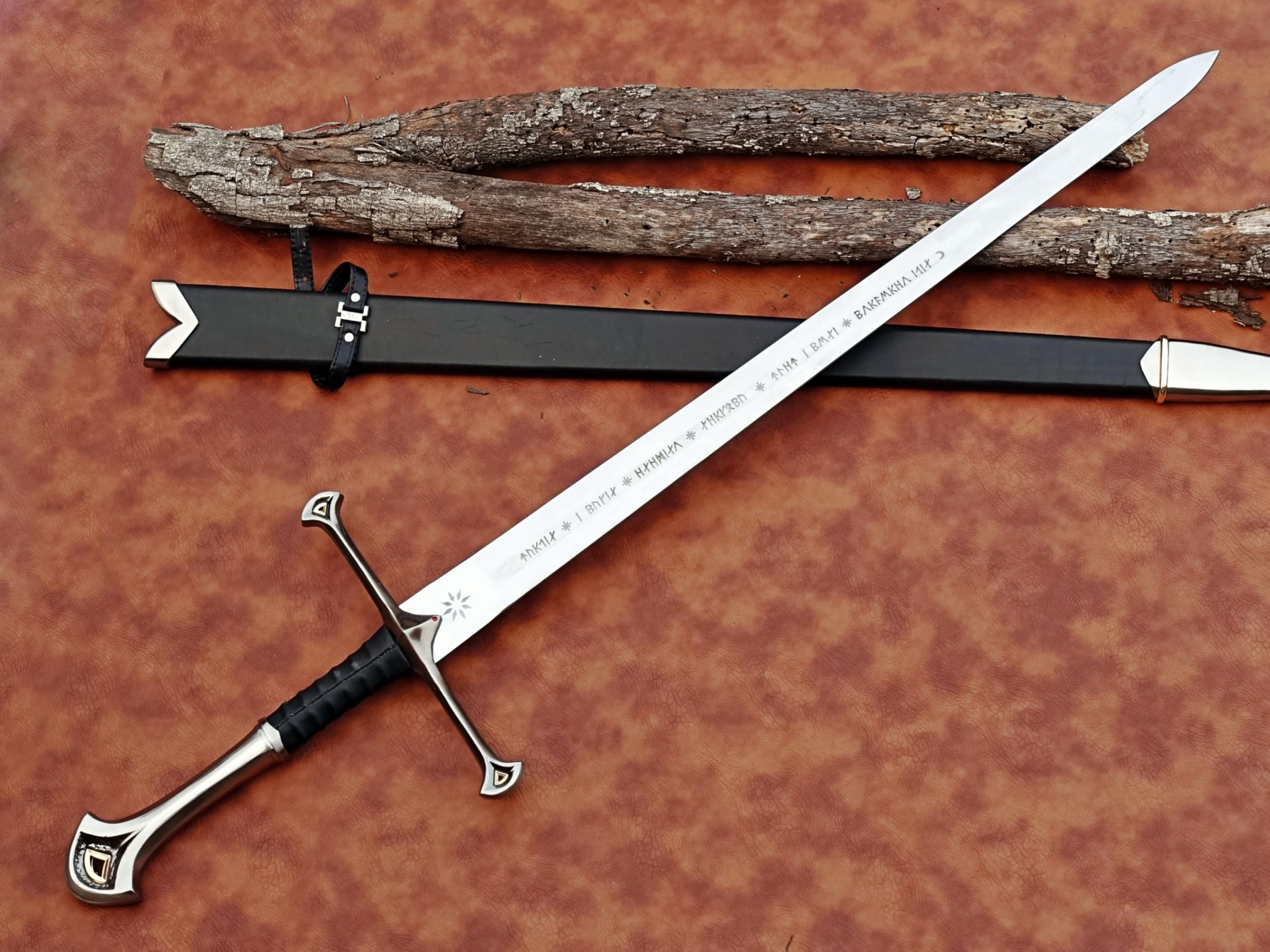 | Anduril Sword of Aragon from Lord of The Rings Movie | Hand Crafted ...