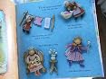 Amazon.com: Pocketful of Posies: A Treasury of Nursery Rhymes ...