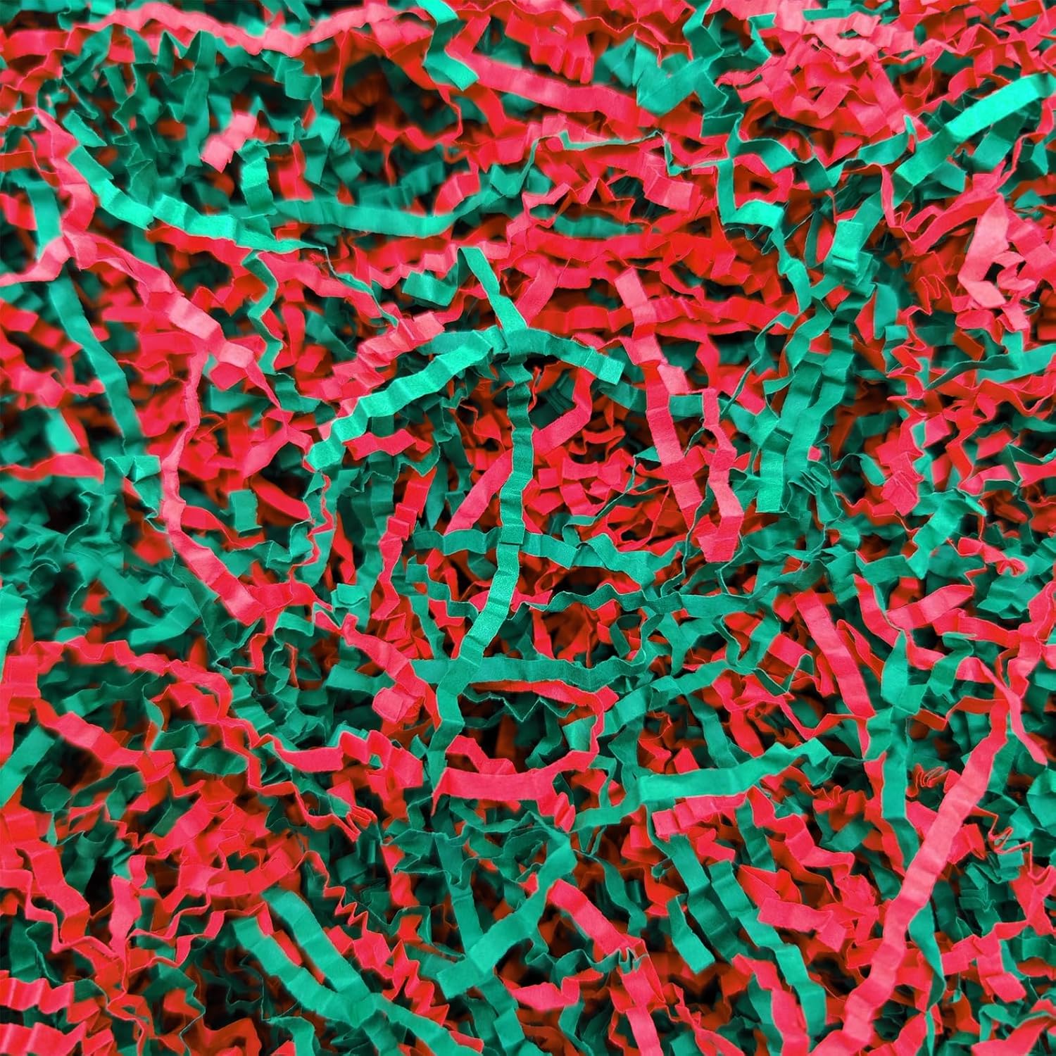 Amazon.com: NEWMIAO 1LB Red and Green Crinkle Cut Paper Shred Filler ...