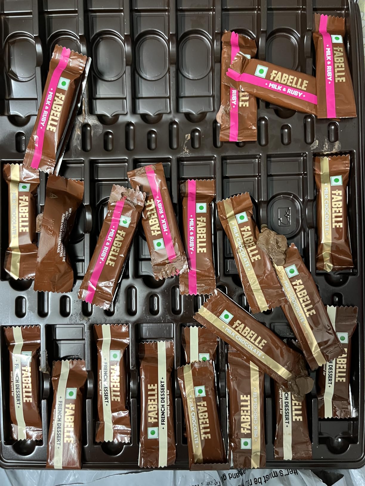 Fabelle The Bars Treasury - Chocolate Pack, 4 Assorted Large Luxury ...