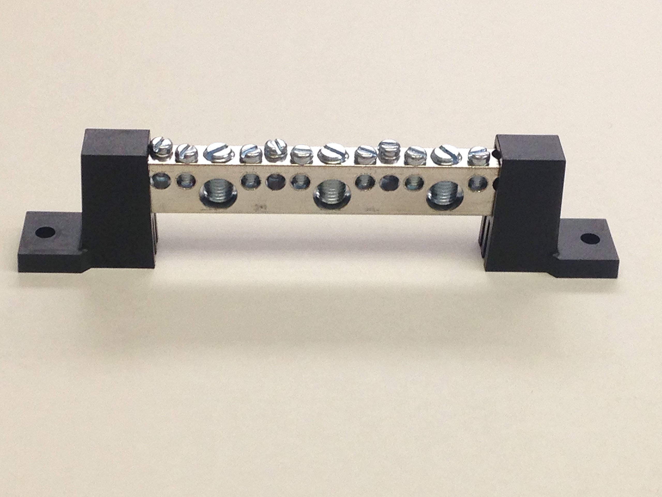 Amazon.com: OutBack Terminal Bus Bar -TBB-Black : Industrial & Scientific