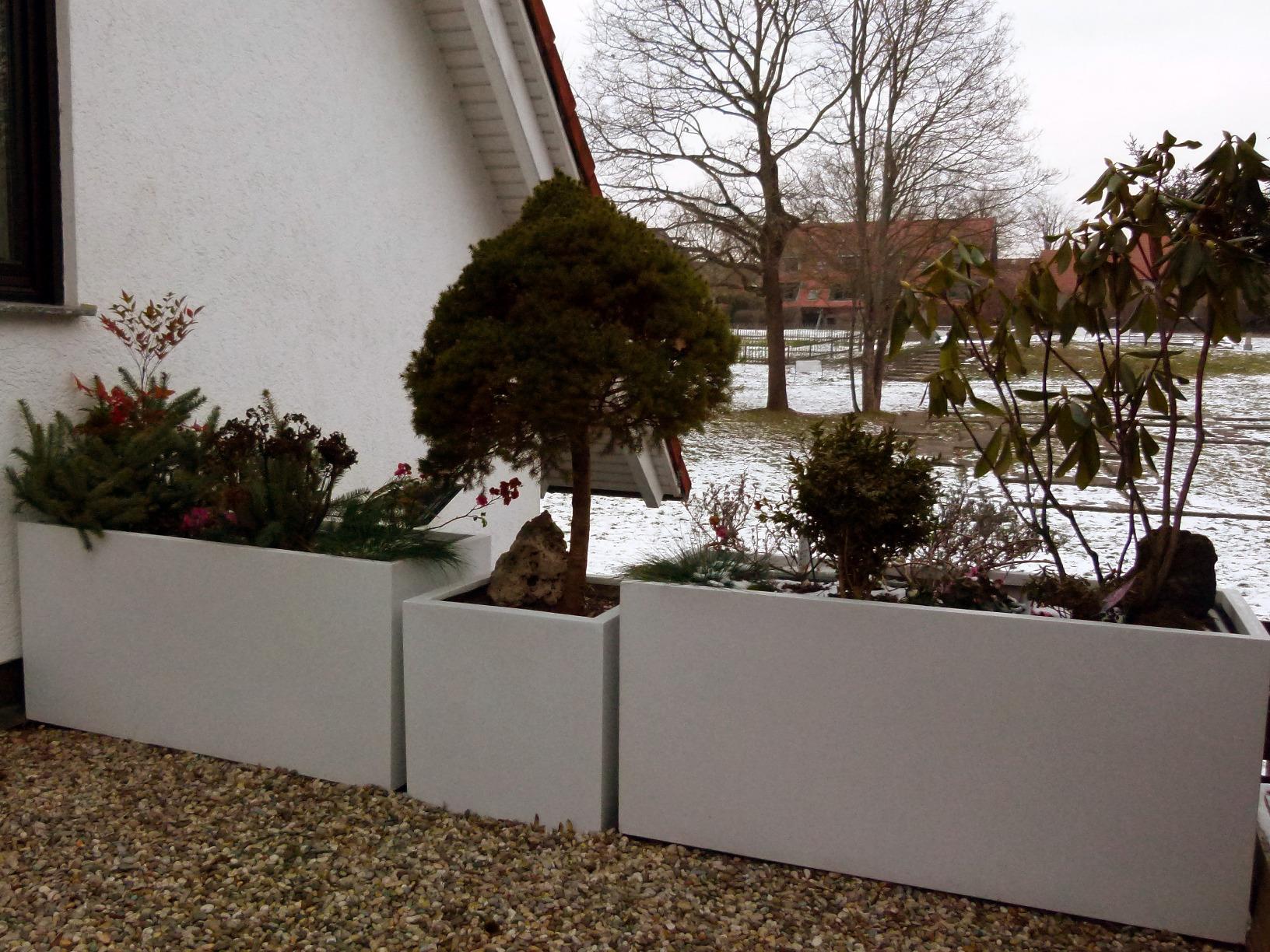 Pflanztrog der BUNDESGARTENSCHAU L82x B28x H40cm aus Fiberglas in ...