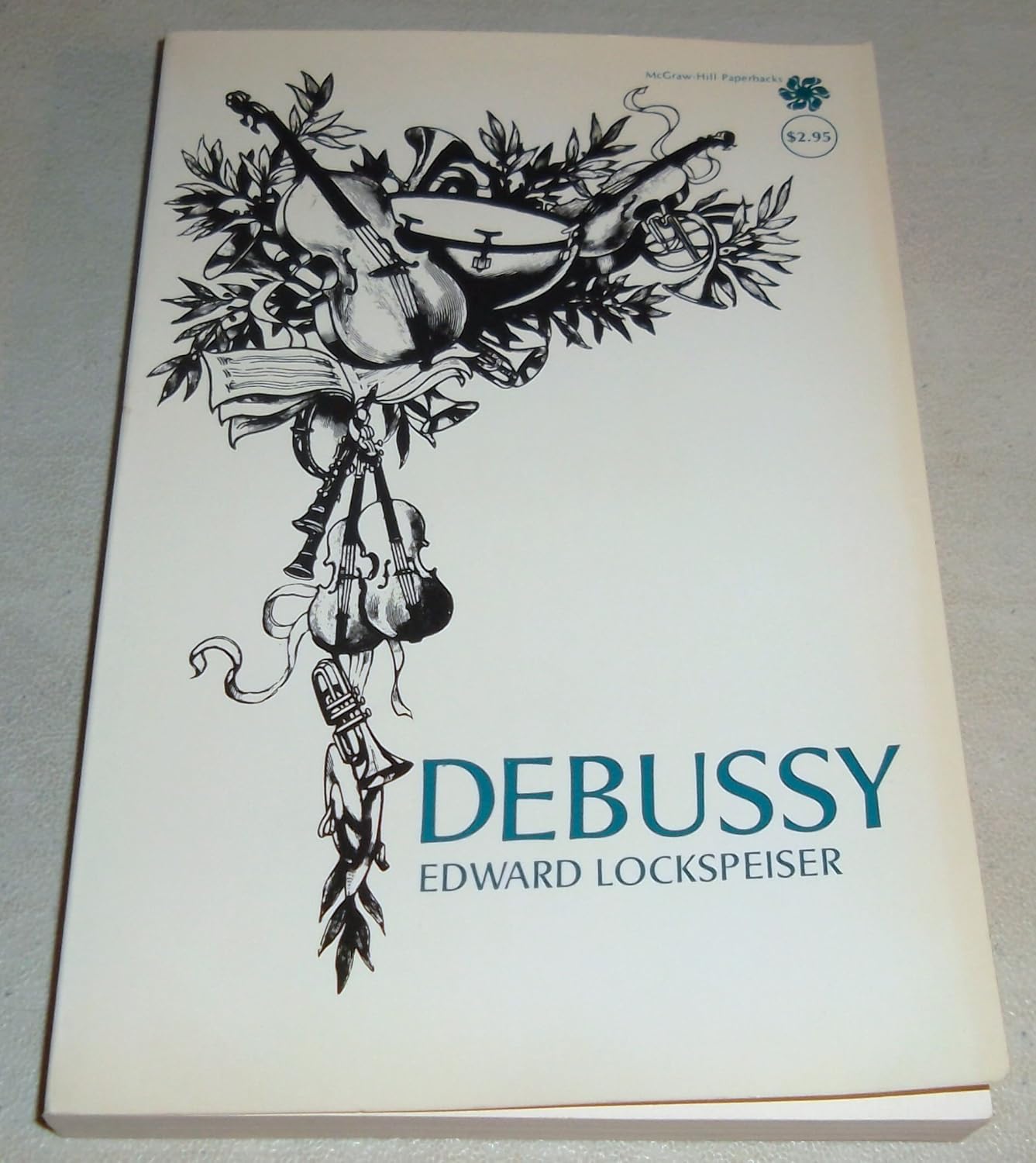 Amazon.com: Debussy: 9780070382756: Edward Lockspeiser: Books