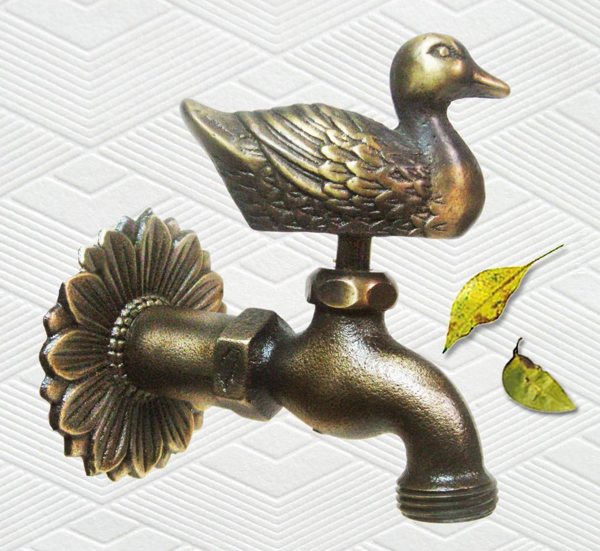 Amazon.com : Brass Duck Garden Outdoor Faucet - 3/4" Inches Pipe Thread ...