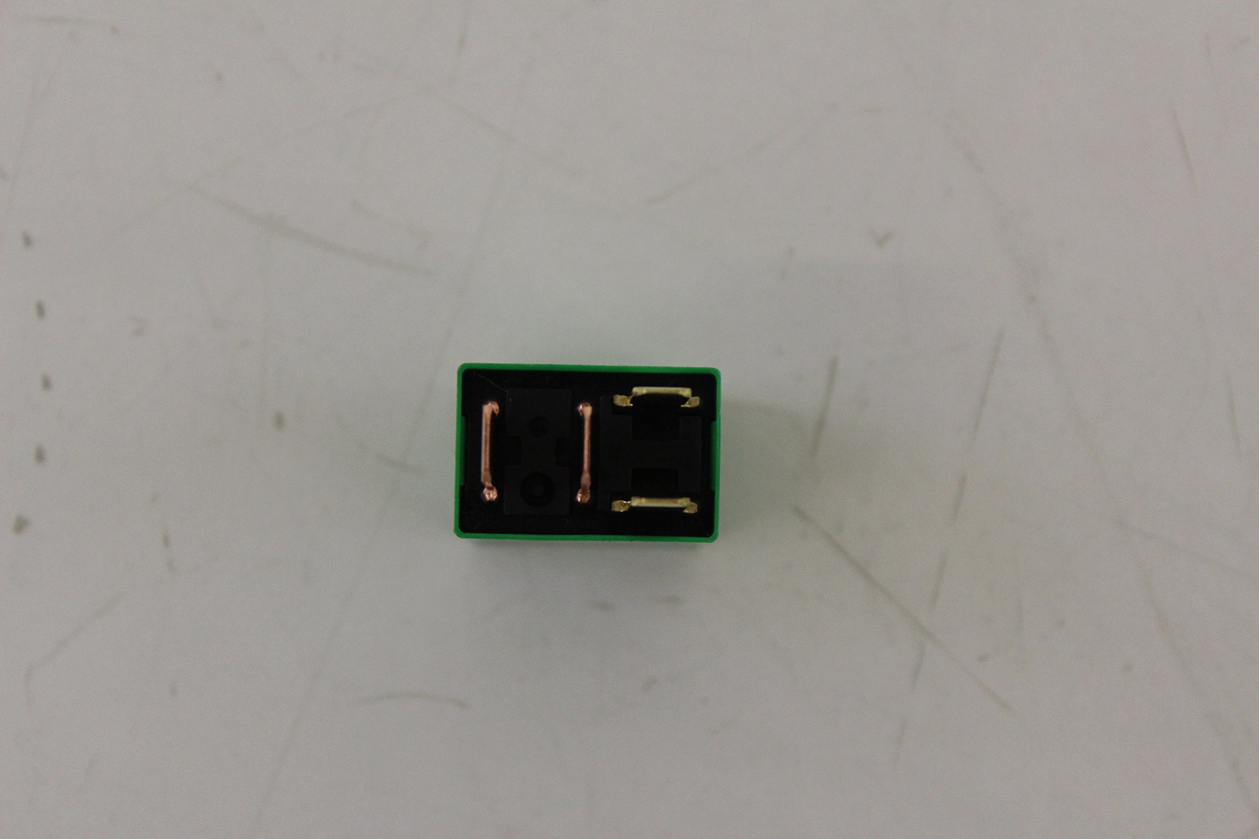 Snapklik.com : Genuine Hyundai 95224-2D000 Power Relay Assembly
