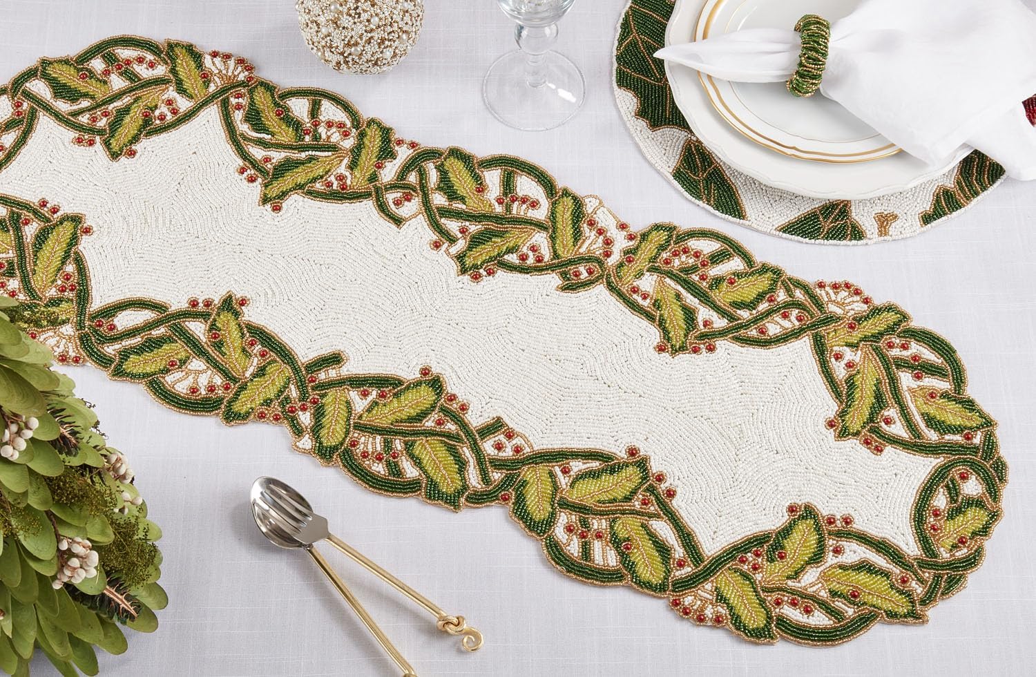 Amazon.com: Fennco Style Holly Leaves Beaded Holiday Table Runner 13" W ...