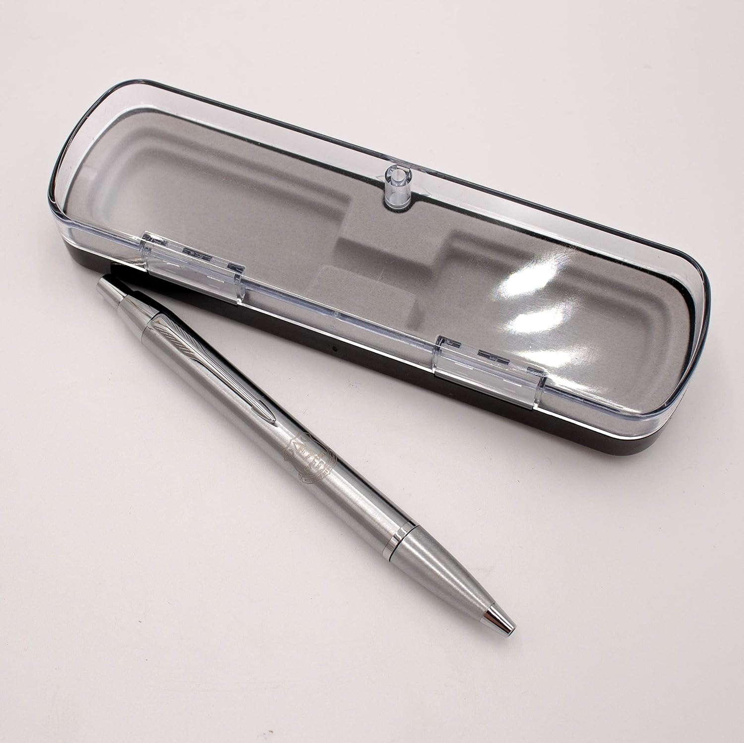 Everton Official Boxed Ball Point Pen Gift : Amazon.co.uk: Stationery ...