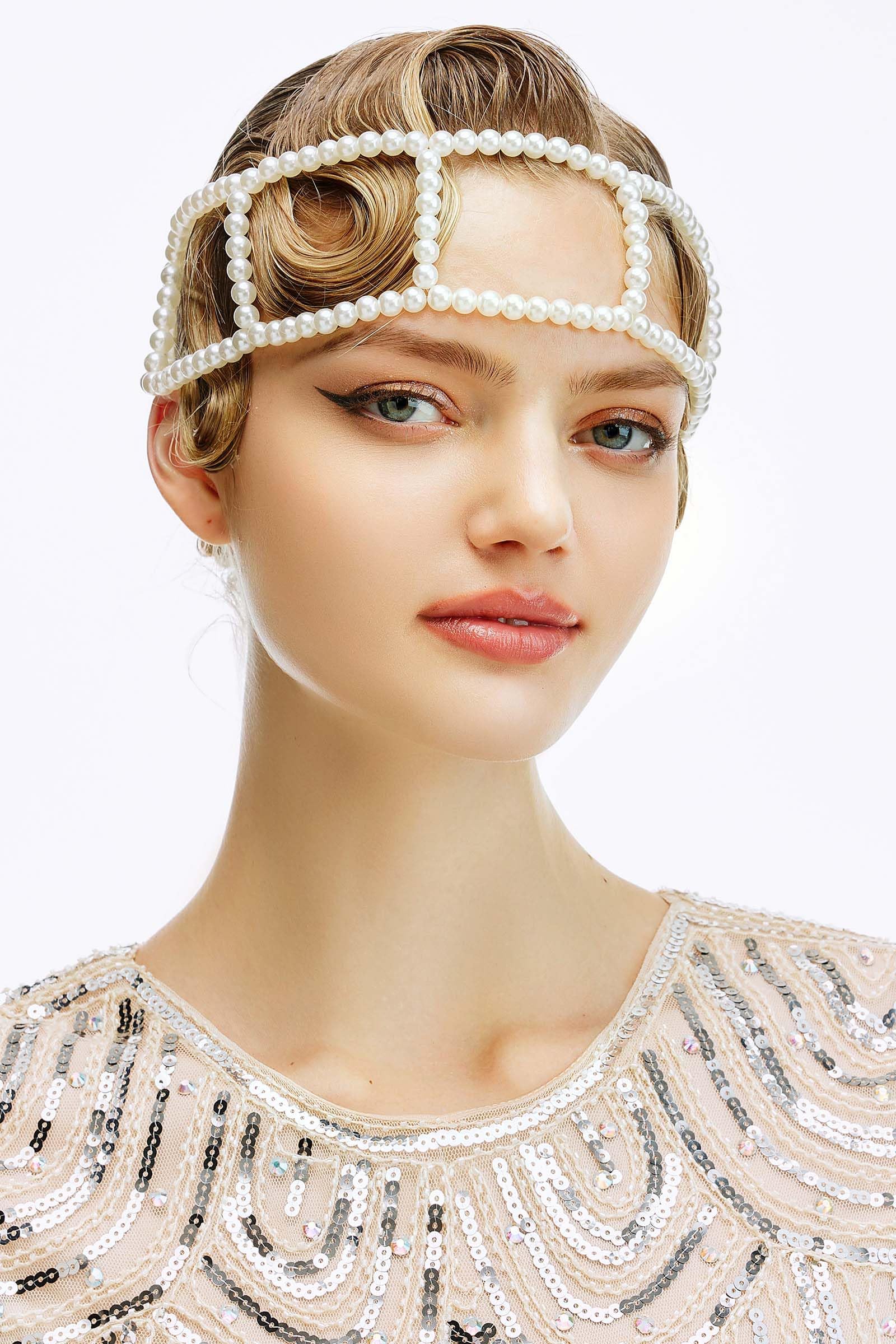 Amazon.com: BABEYOND Flapper Headpiece for Women - Flapper Feather ...