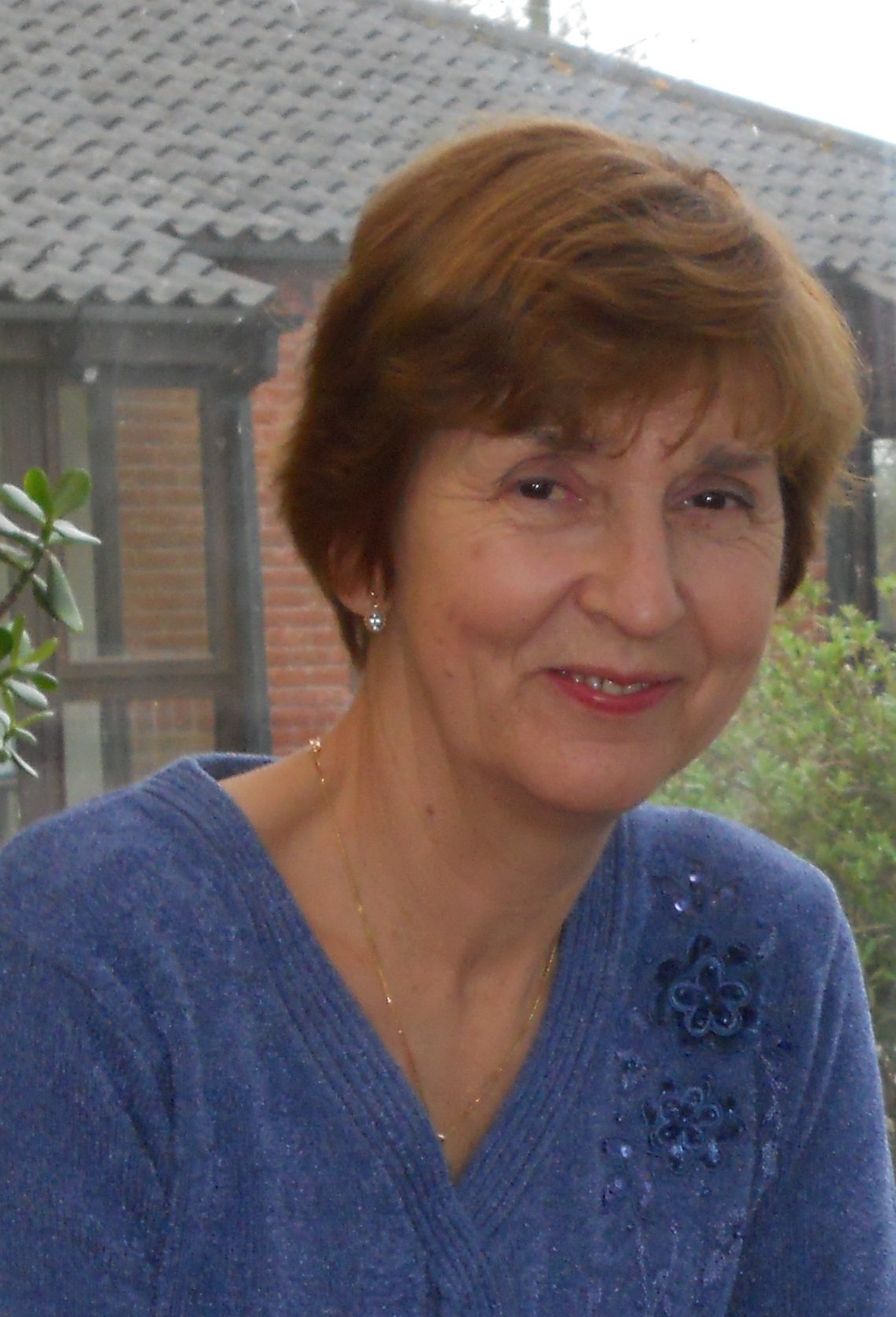 Amazon.com: Ann Bowyer: books, biography, latest update