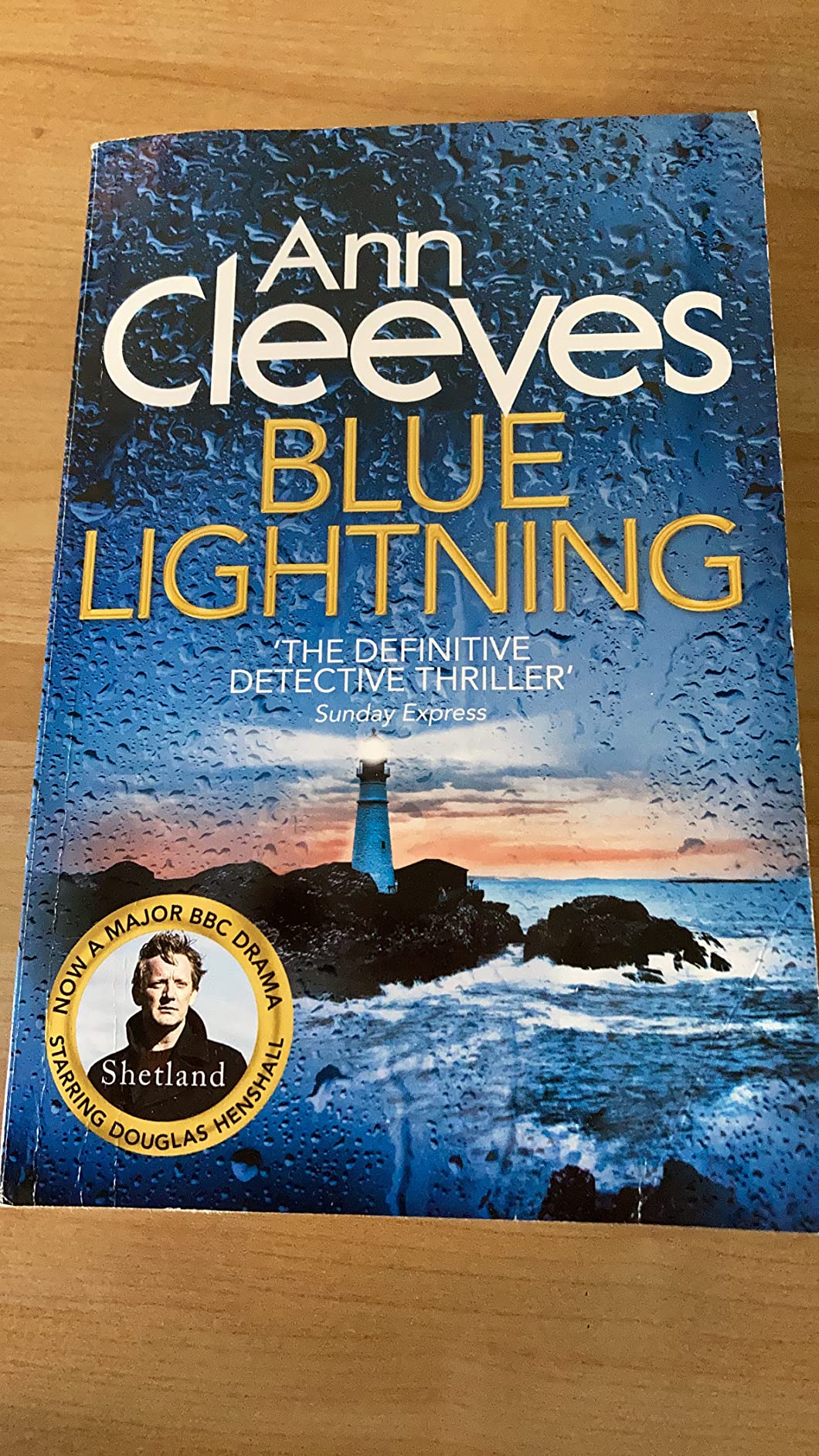 Blue Lightning (Shetland Book 4) eBook : Cleeves, Ann: Amazon.co.uk ...