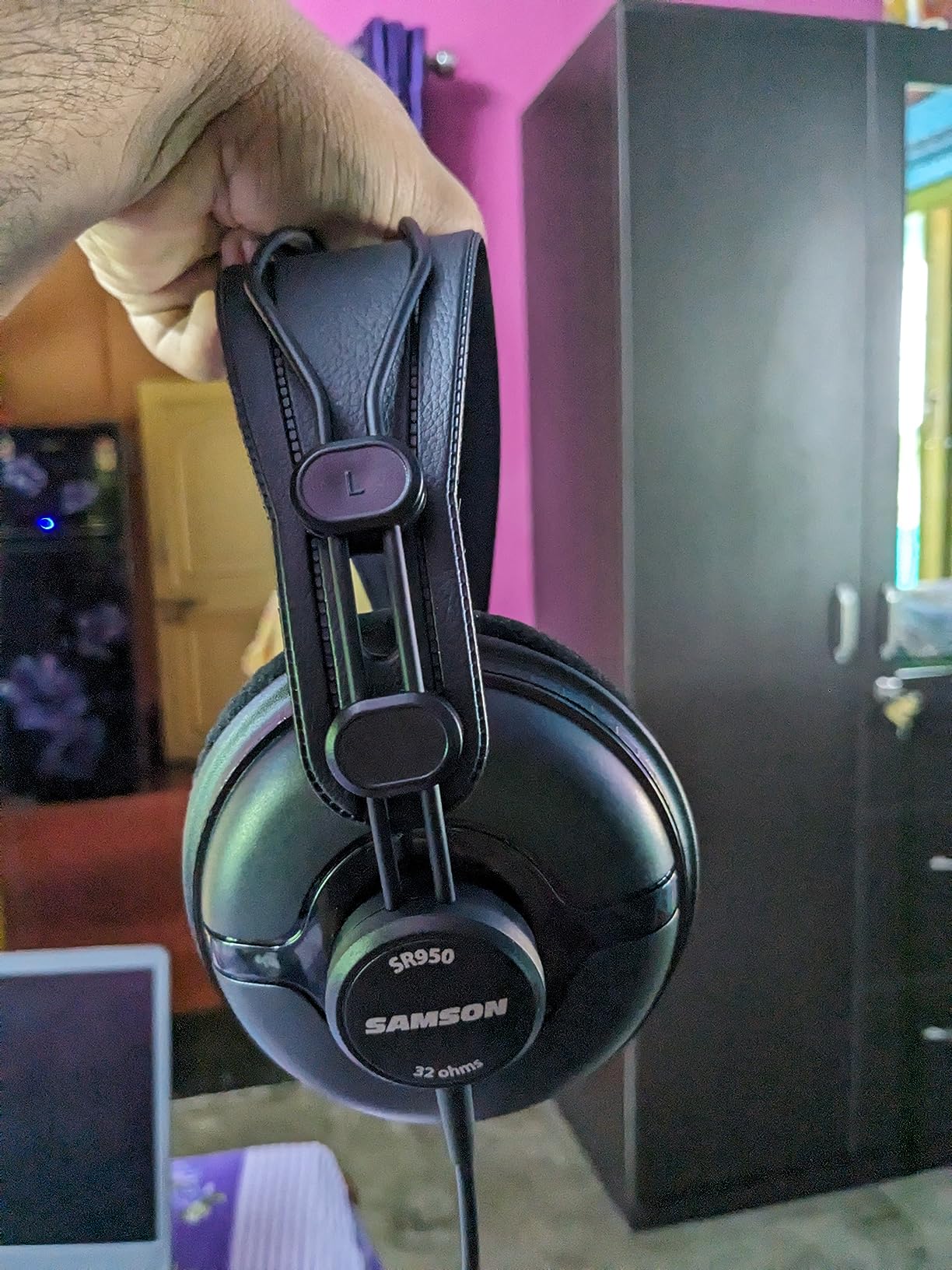 SAMSON SR950 Professional Studio Reference Headphones, black : Amazon ...