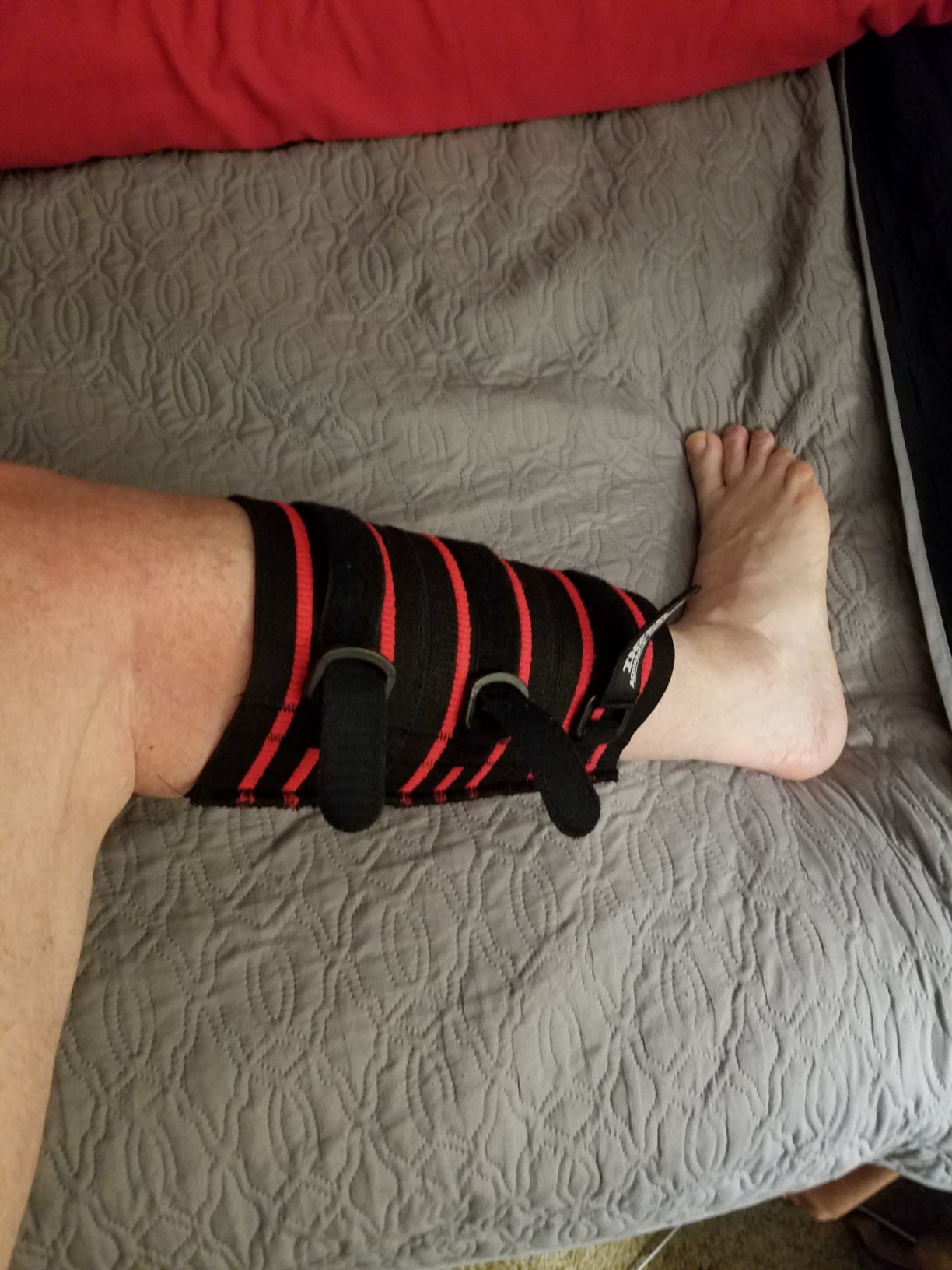 Amazon.com: Inzer XT Knee Sleeves(Pair) - Powerlifting, Weightlifting ...