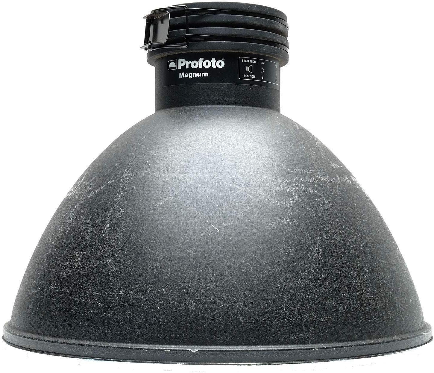 Amazon.com : Profoto 505-504 Magnum Reflector (Black/Silver ...