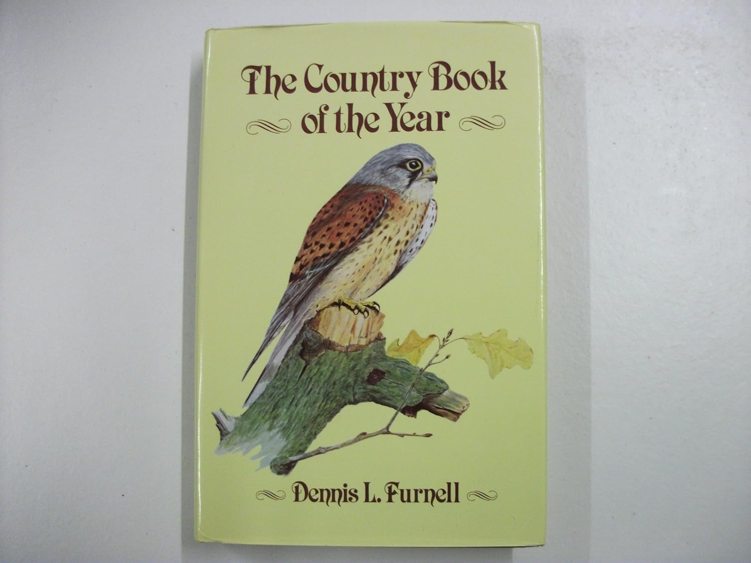Country Book of the Year: Furnell, Dennis L.: 9780715378786: Amazon.com ...
