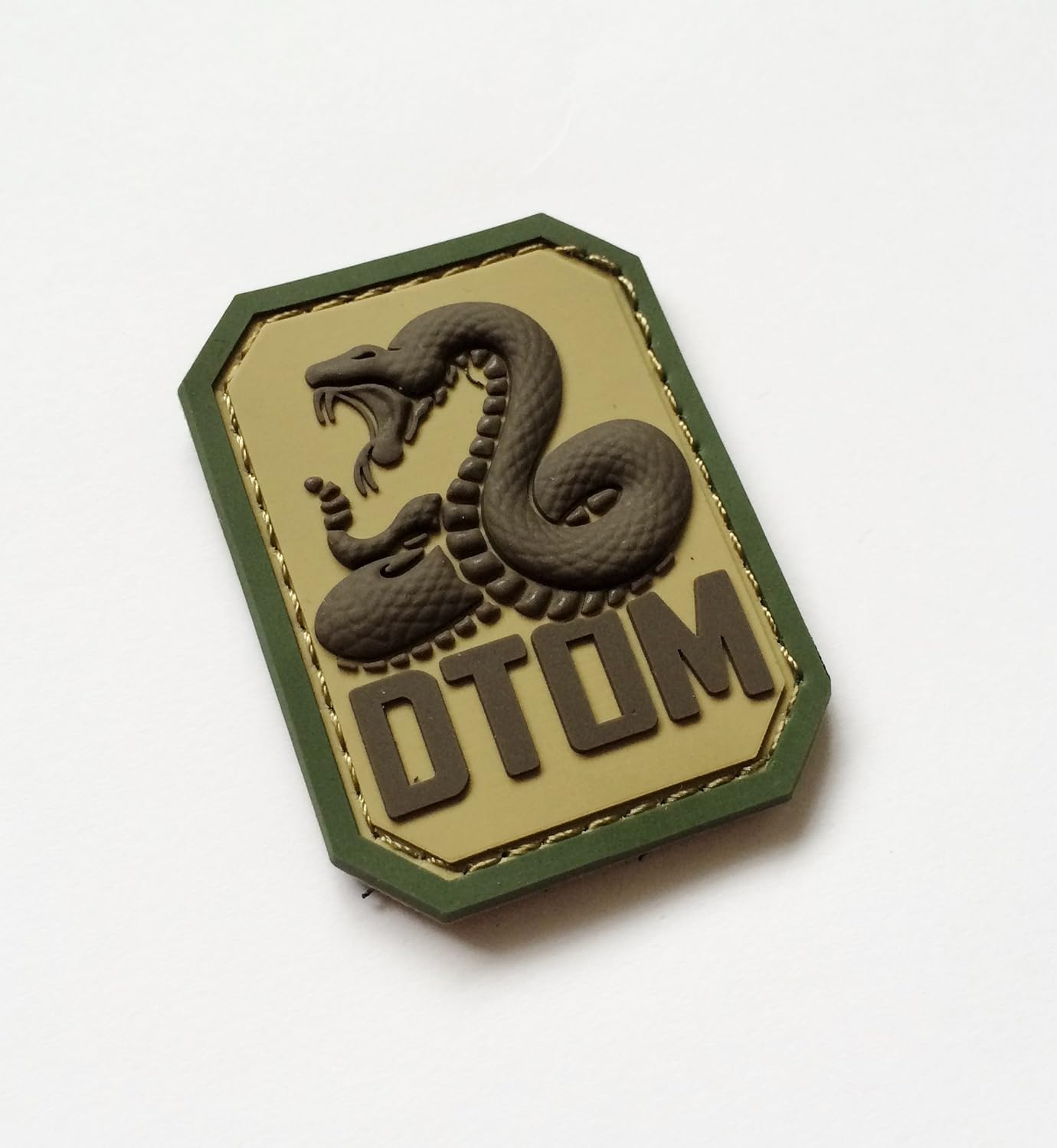 Amazon.com: Multicam MSM Dtom Don't Tread on Me Tactical PVC Gadsden ...