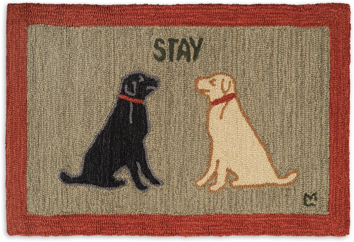 Amazon.com: Chandler 4 Corners Artist-Designed Labs Staying Hand-Hooked ...