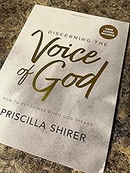 Discerning the Voice of God: How to Recognize When God Speaks - Bible ...