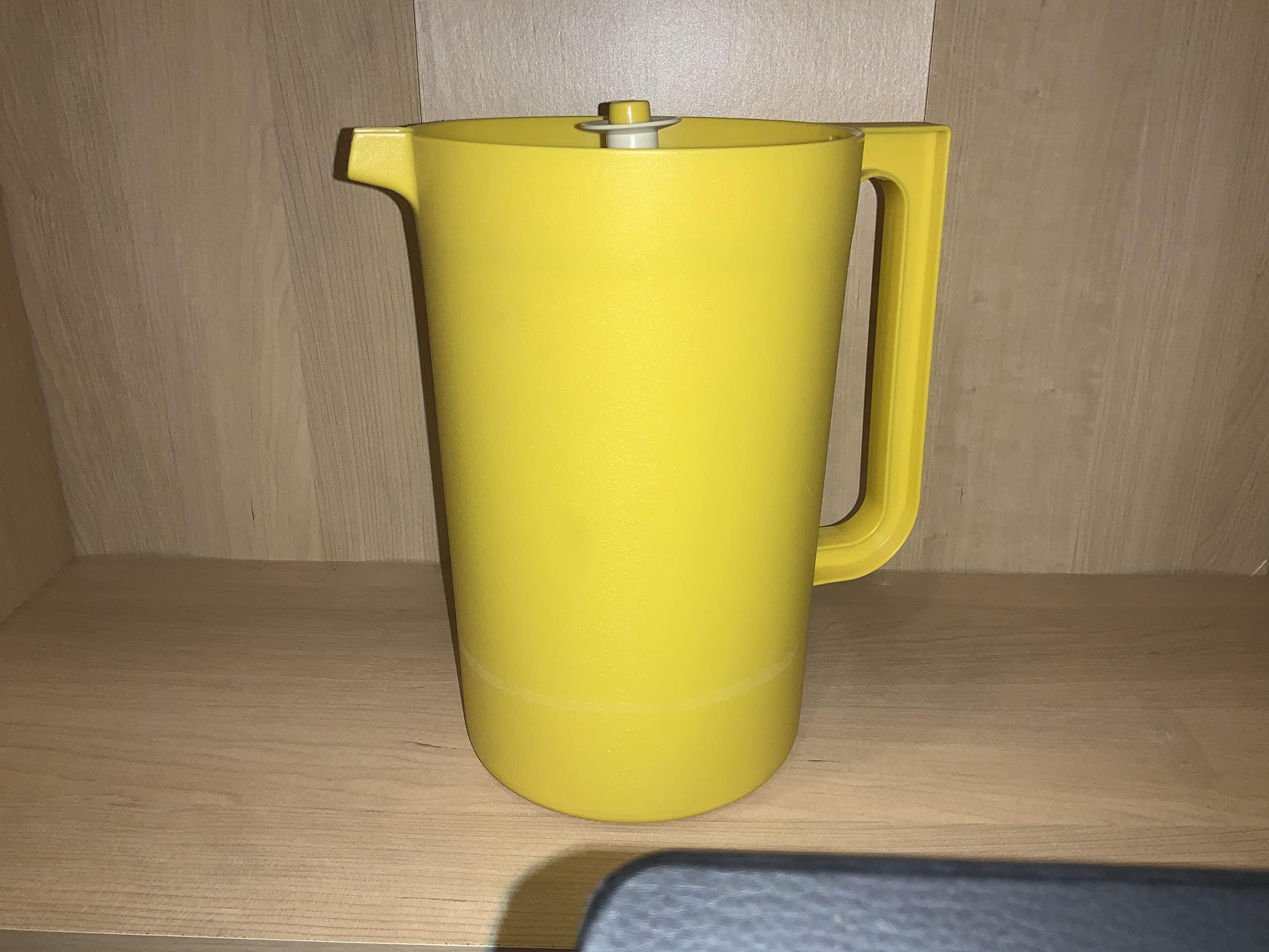 Amazon.com: Vintage Tupperware (1 Gallon) Yellow Push Button Pitcher ...