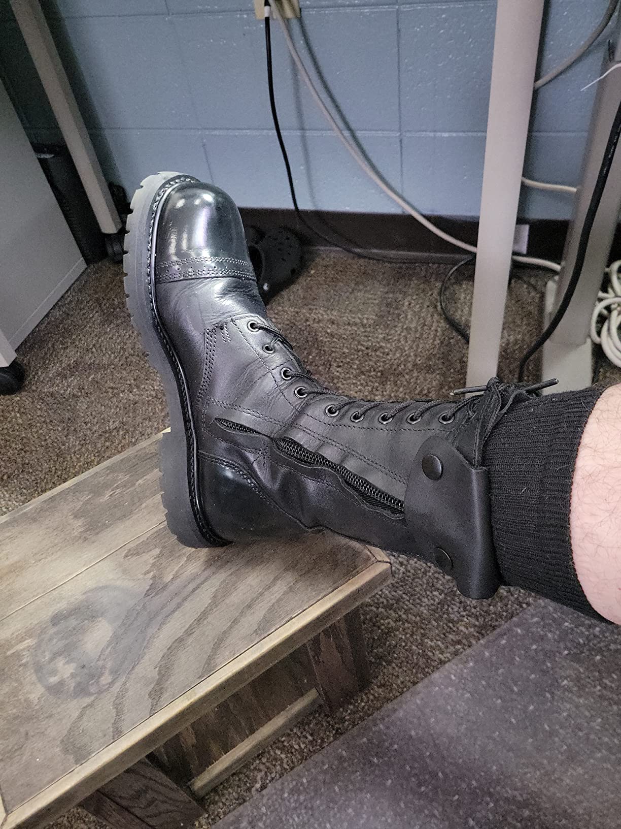 $23/mo - Finance Bates Men's 11" Paratrooper Side Zip Boot | Buy Now ...