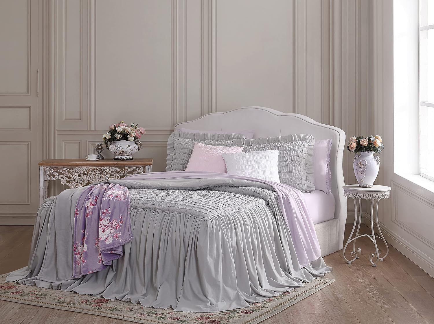 Amazon.com: Shabby Chic® - King Bedspread, Soft Cotton Bedding with ...